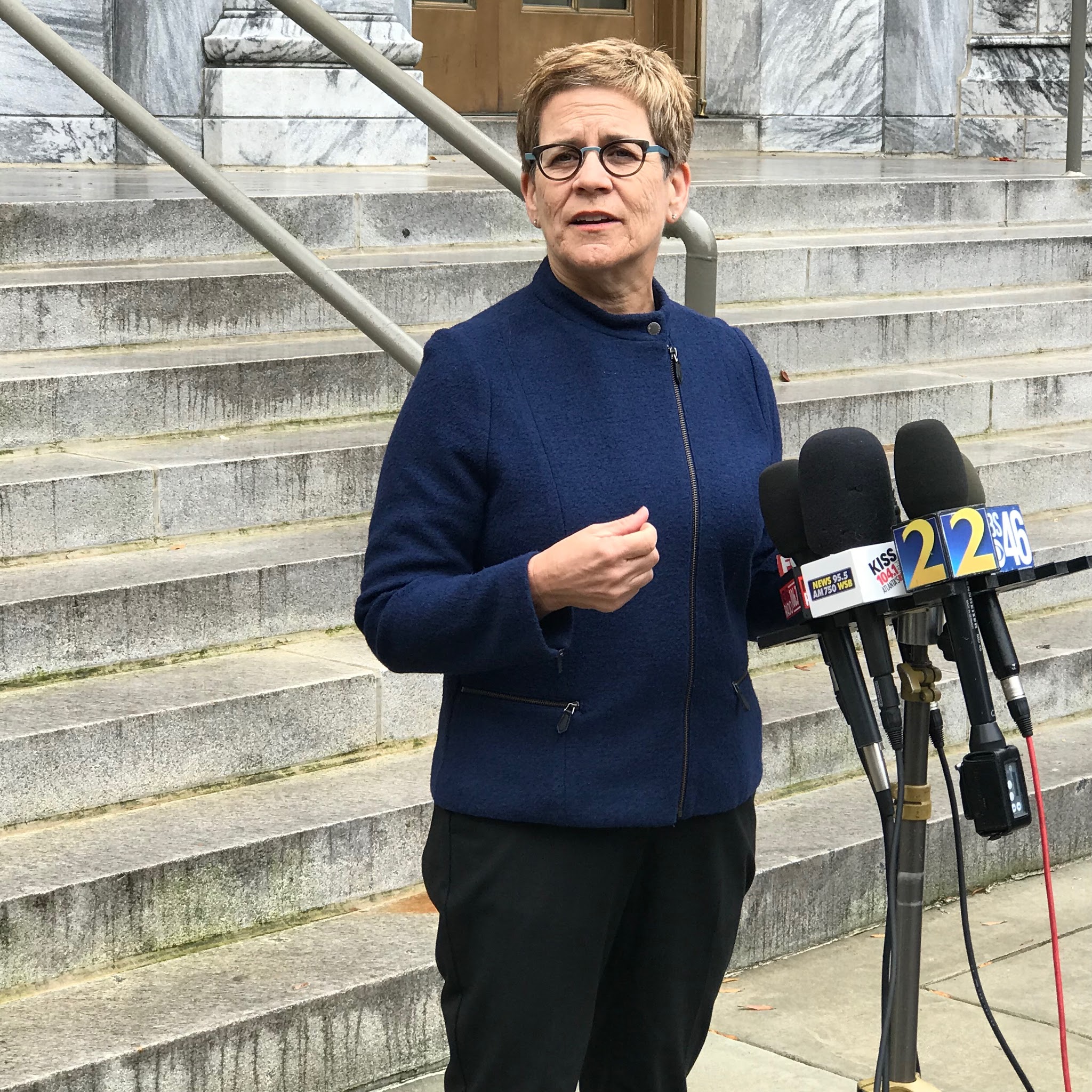 Cathy Woolard throws support behind Mary Norwood – 95.5 WSB