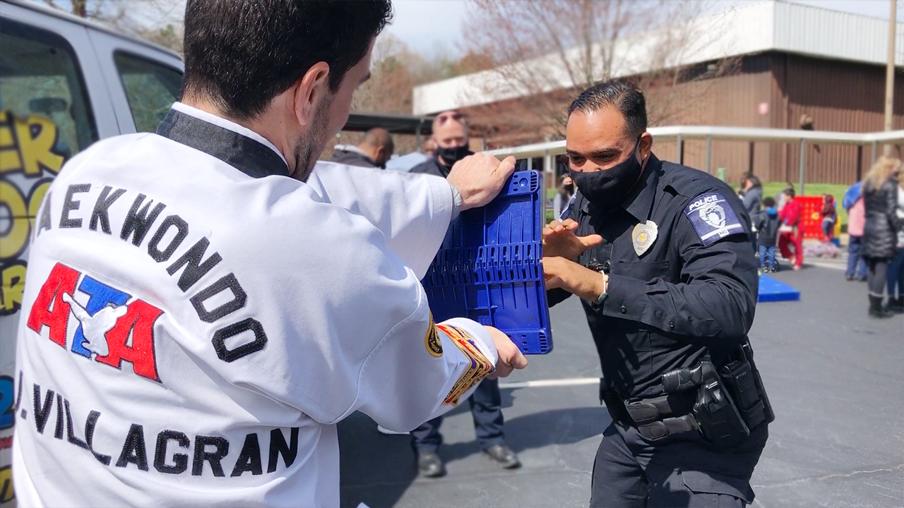 CMPD Community Outreach Day at Northside Christian – WSOC TV