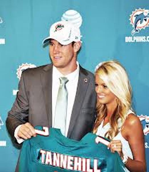 Wife of Miami Dolphins QB leaves assault rifle in rented car – WDBO