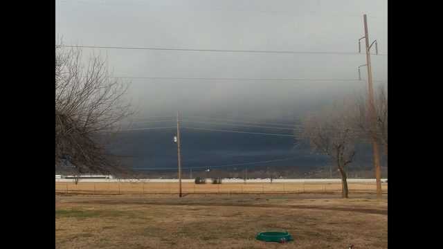 Cold temperatures stick around Tulsa on Sunday – 102.3 KRMG