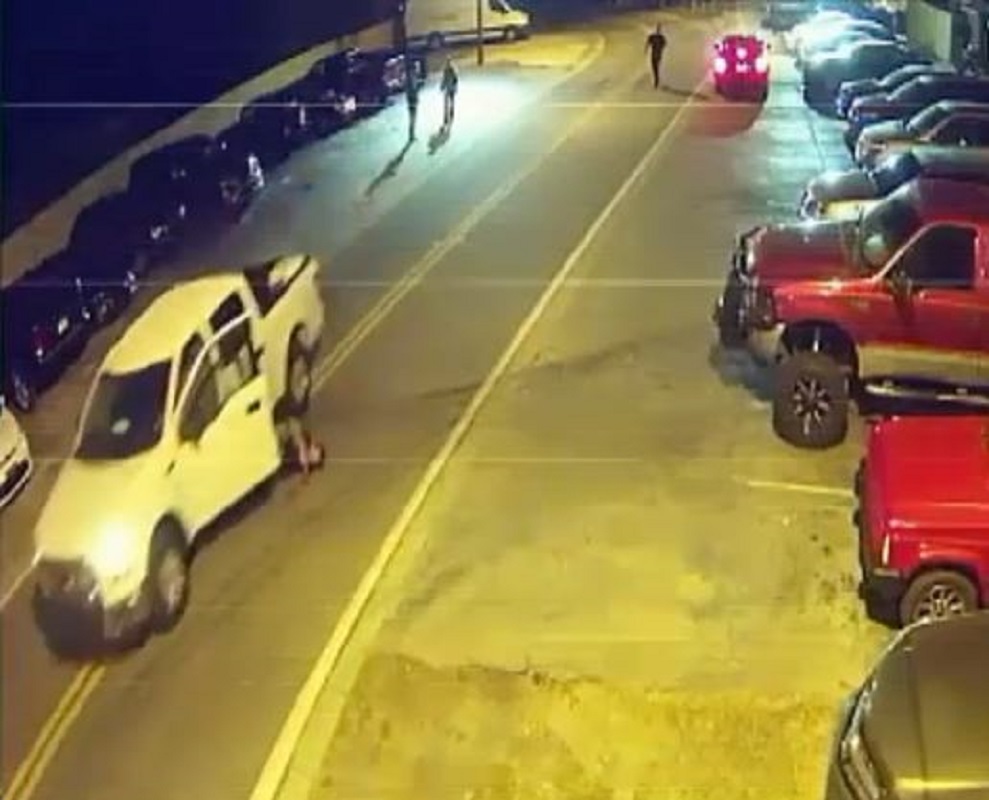 FHP releases video of man falling out of truck, running over leg – WDBO