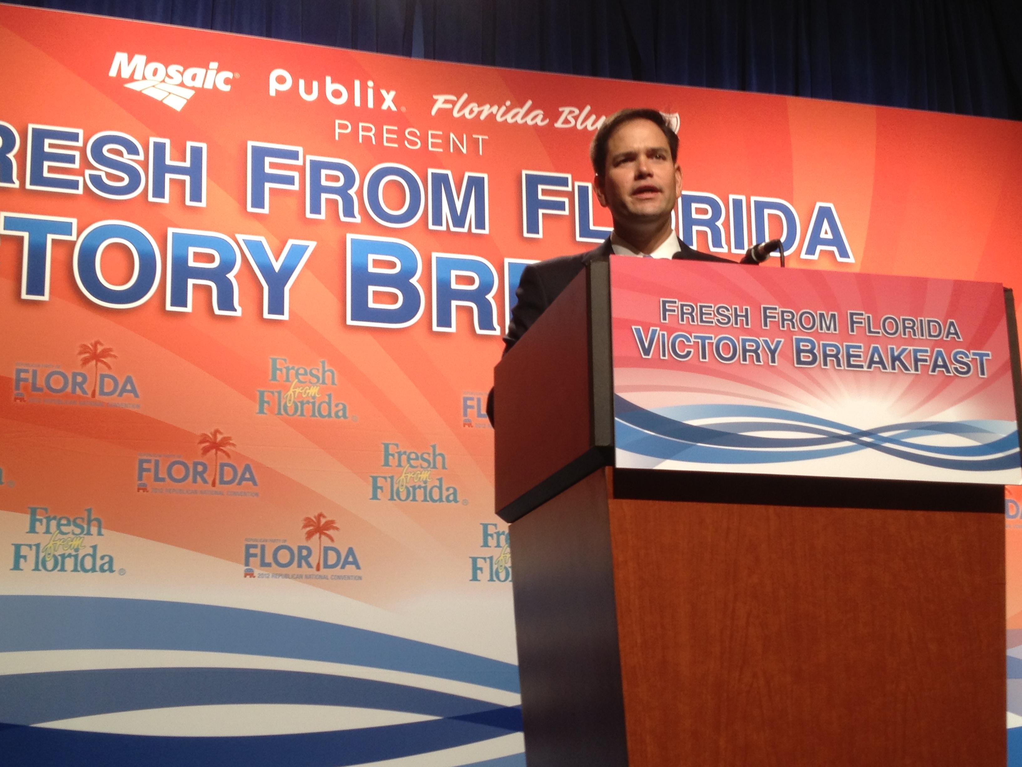 Rubio heckled at delegate breakfast – 104.5 WOKV