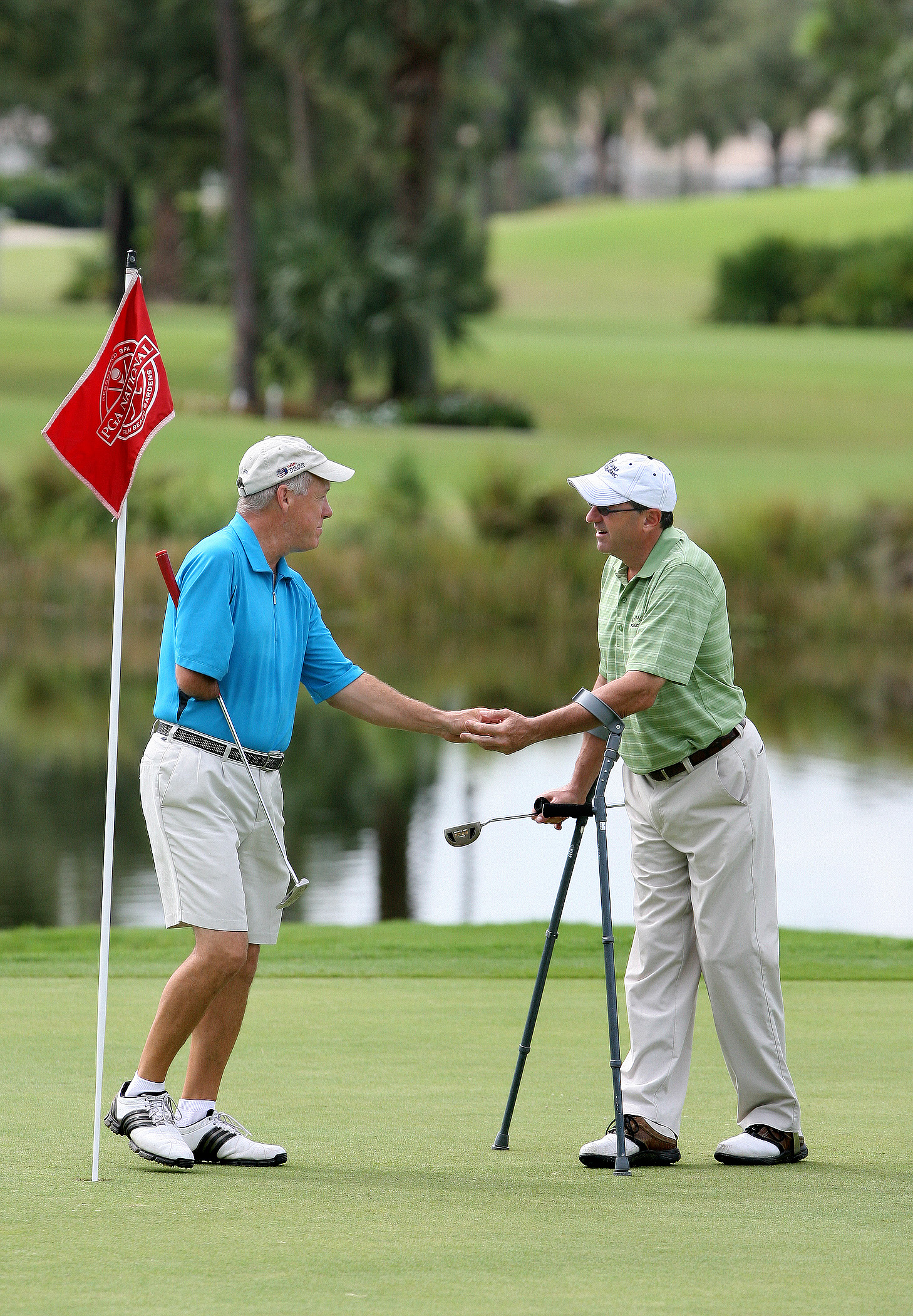 One-Armed Golfer Sinks Hole-In-One – WDBO