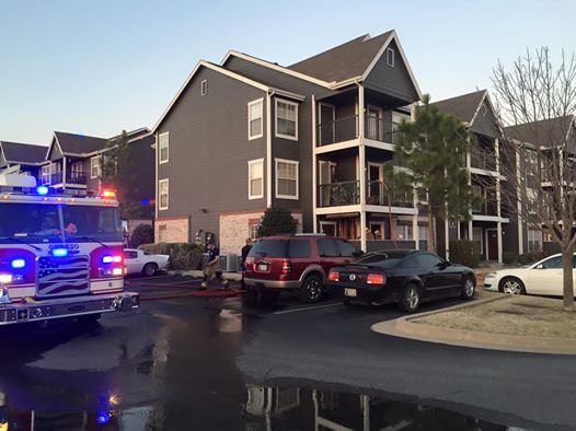 Neighbors evacuated in Owasso fire – 102.3 KRMG