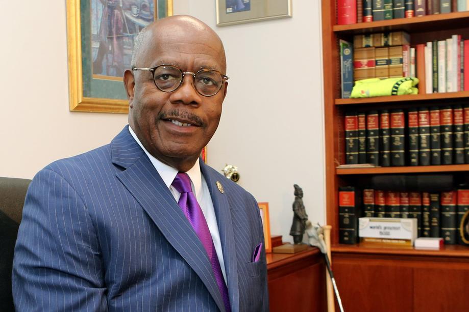DA Paul Howard expected to make announcement on possible charges in ...