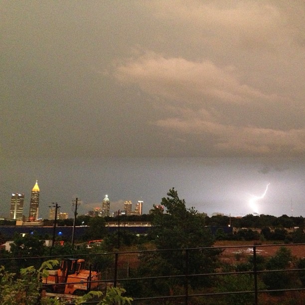 Severe storms roll through metro Atlanta – 95.5 WSB