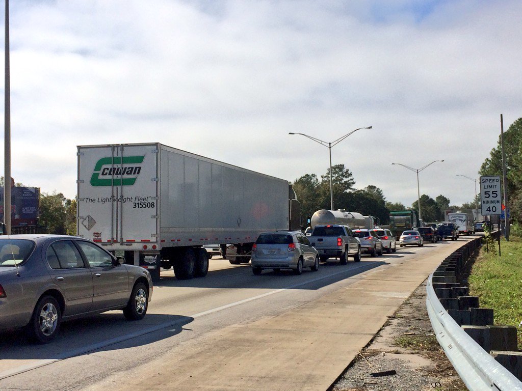 JFRD vehicle hits pedestrian on I-10 – 104.5 WOKV