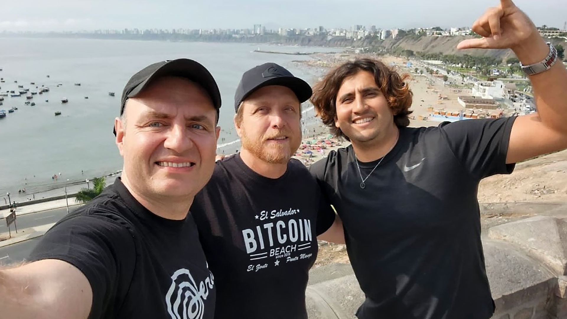 How Bitcoin Beach Transforms El Salvador's Economy and Empowers Locals ...