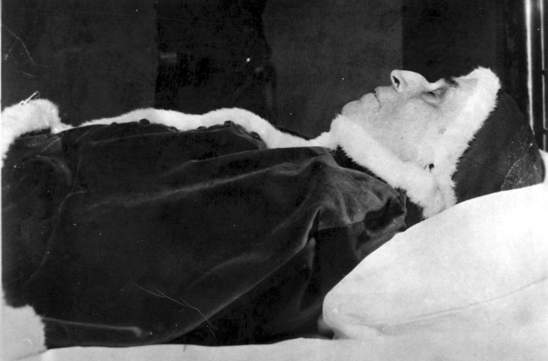 Papa Pio Xii Muriendo
