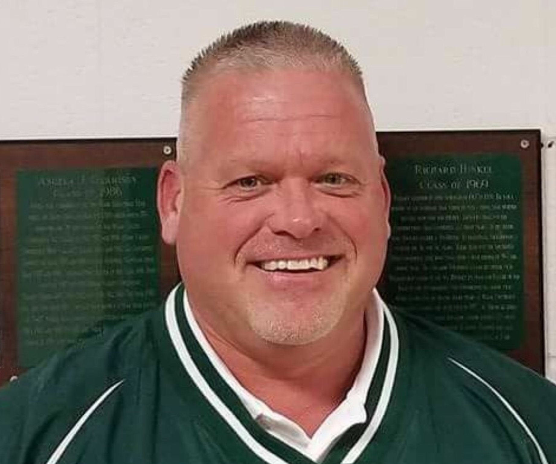 Ken Ritchie's Instagram, Twitter & Facebook on IDCrawl