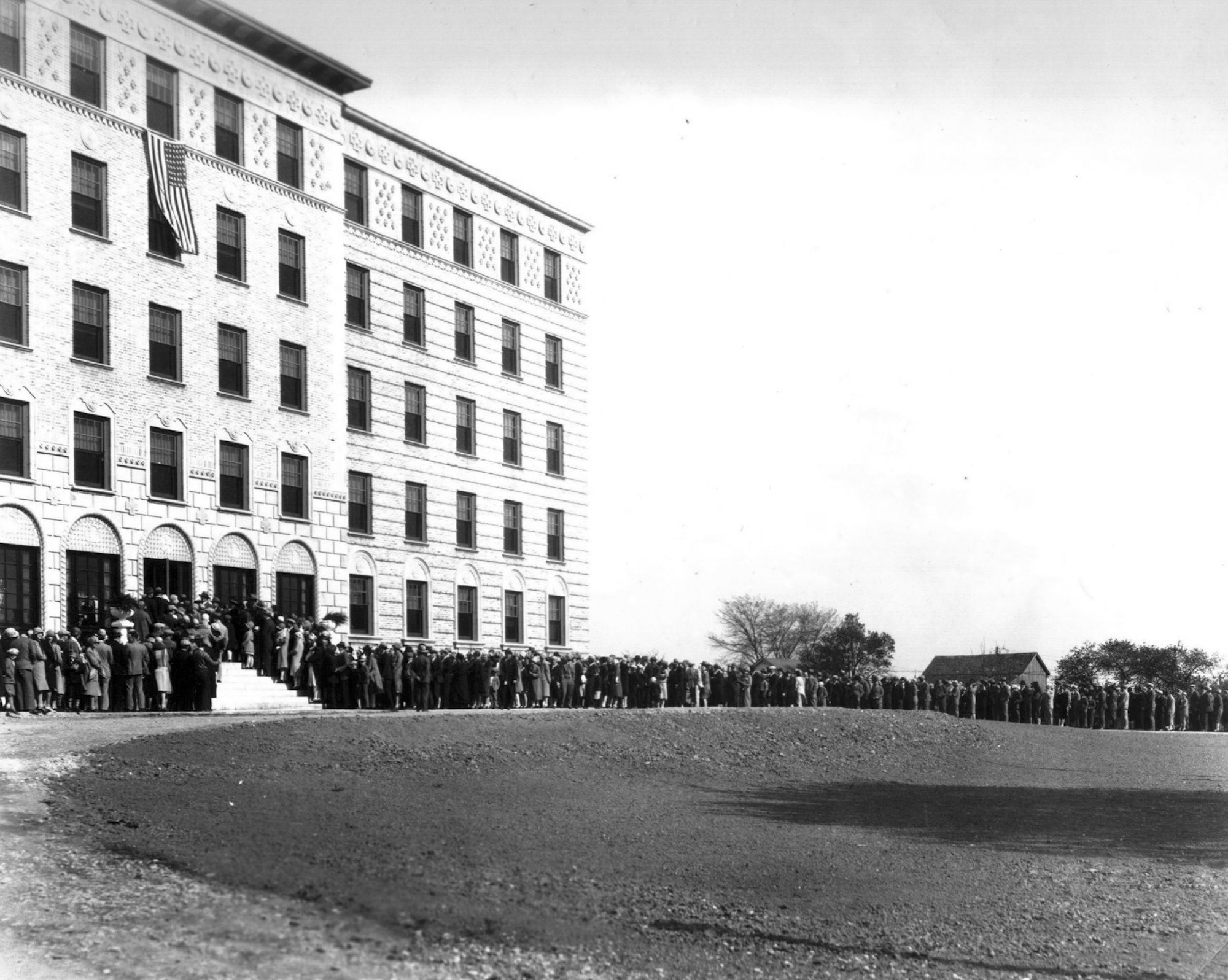 Fort Hamilton Hospital celebrates 90 years
