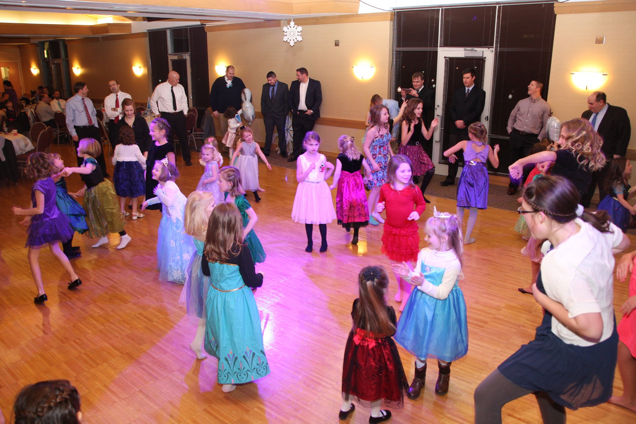 Sock Hop Dance Decorations | Shelly Lighting