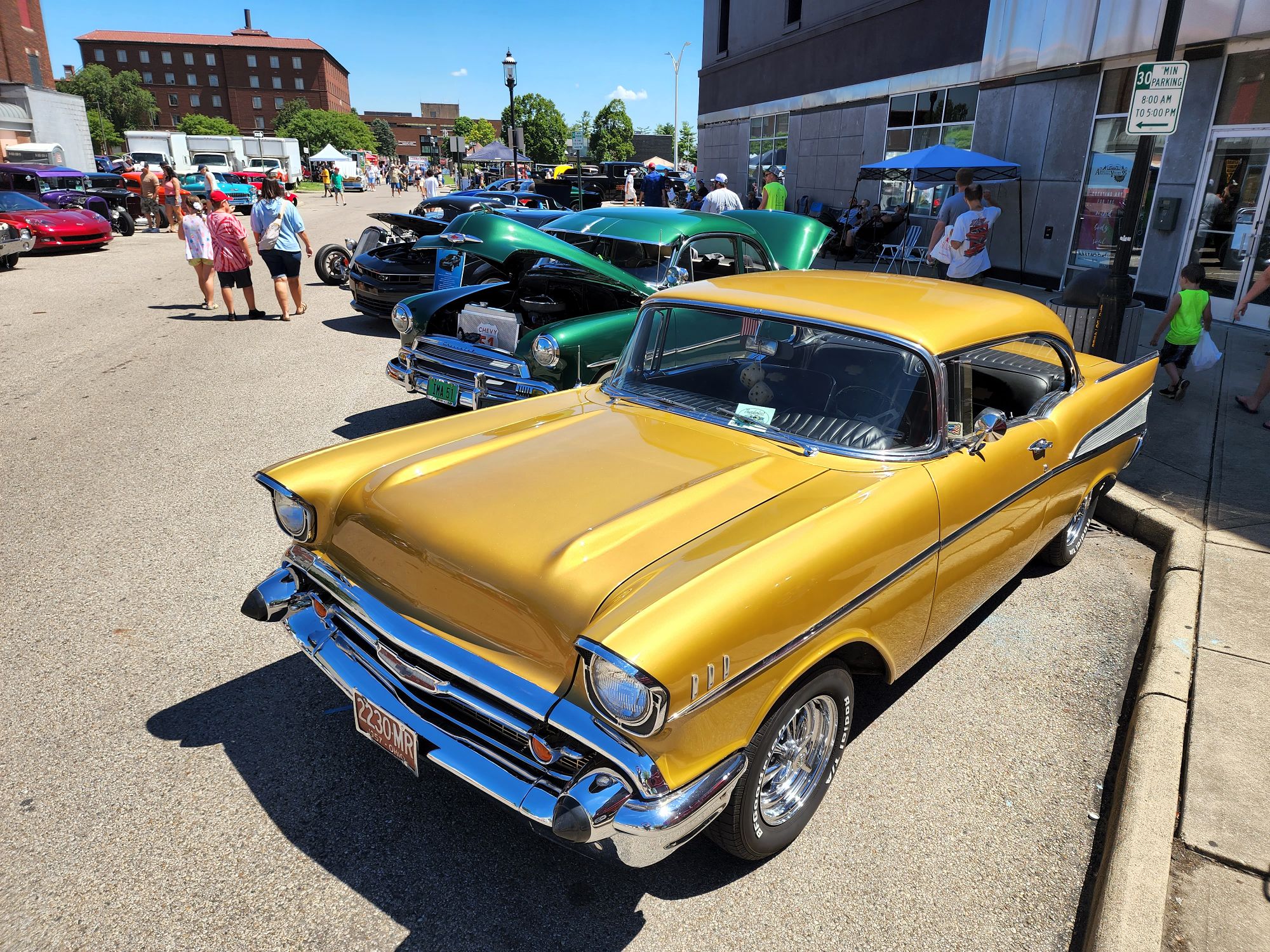 Hot Cars And Motorcycles
