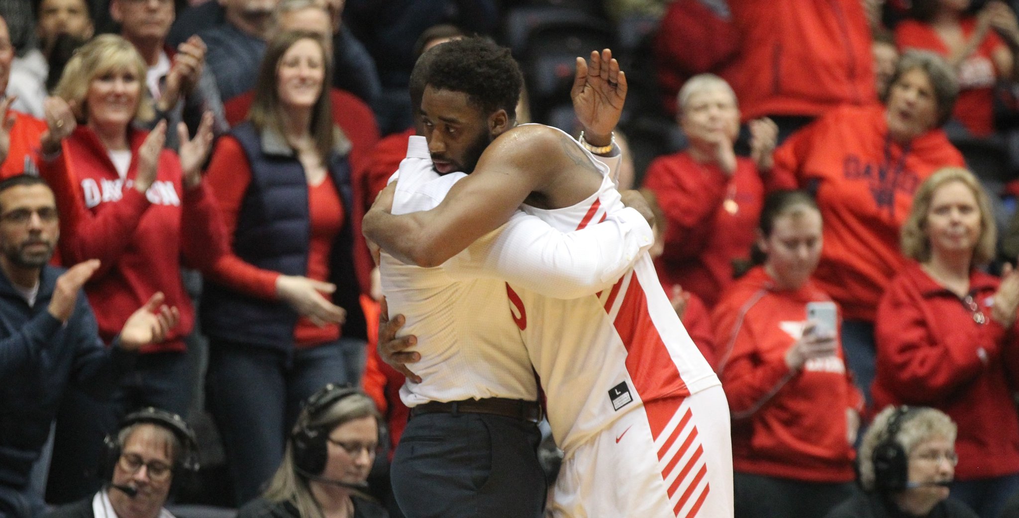 Dayton Flyers: Josh Cunningham honored on Senior Night