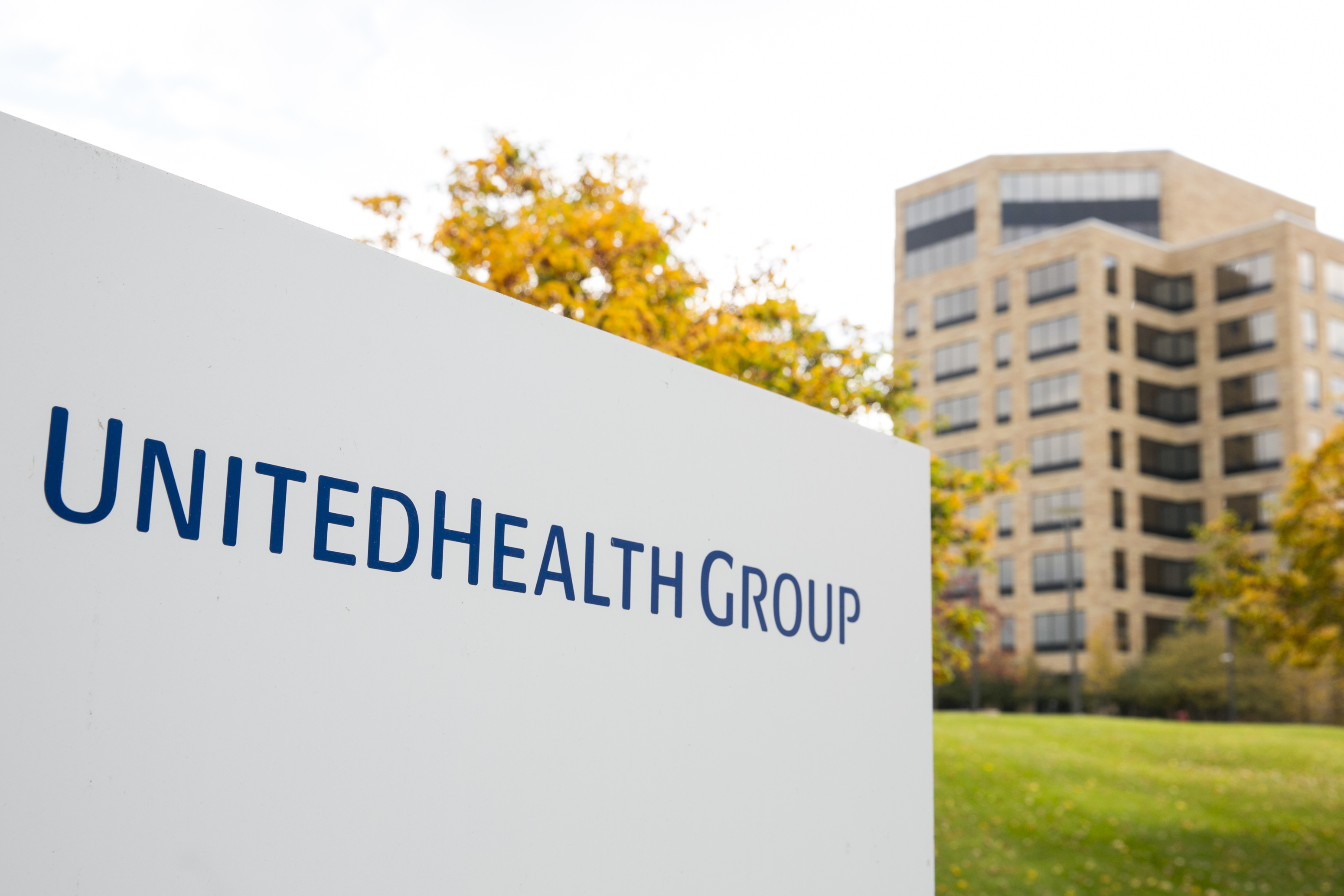 UnitedHealth Group hires Wayne DeVeydt as CFO, John Rex retiring ...