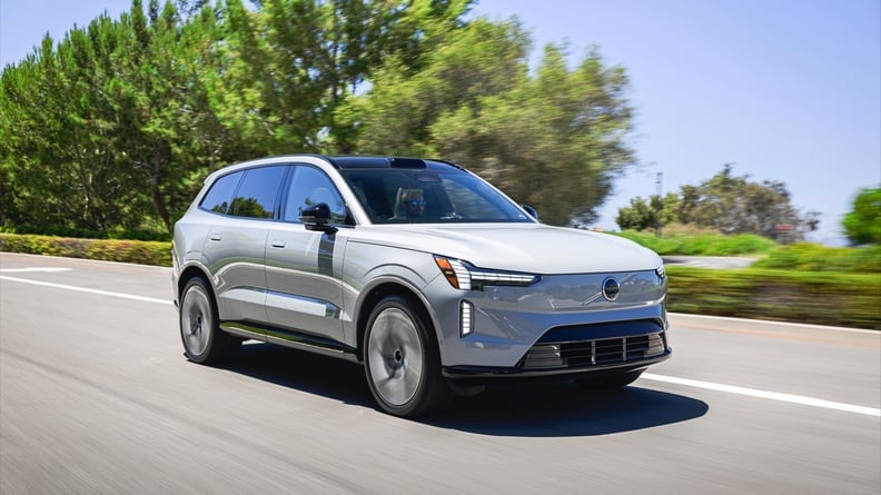 Volvo plans 10 new, updated models within 2 years - Automotive News