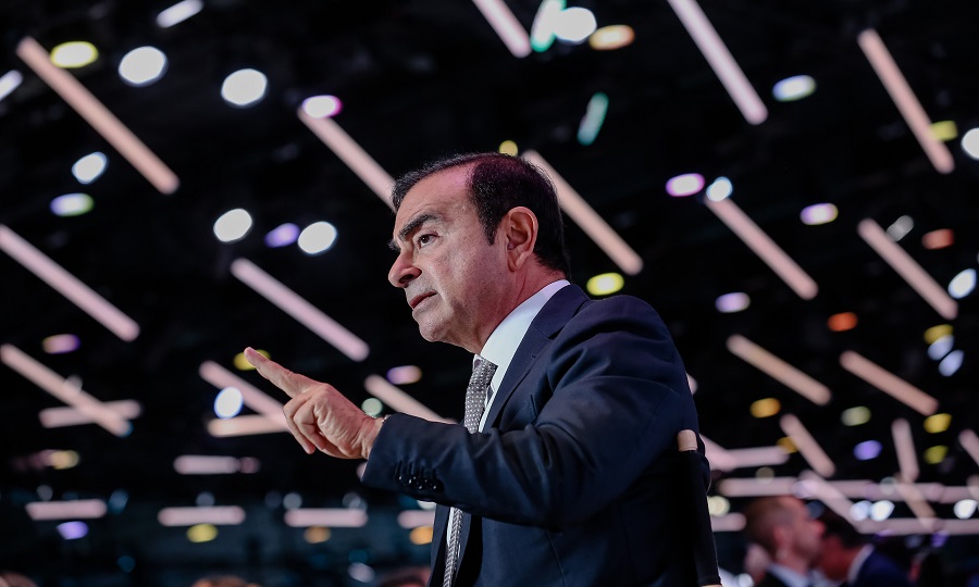 Ghosn vows to restore his honor in court, report says - Automotive News