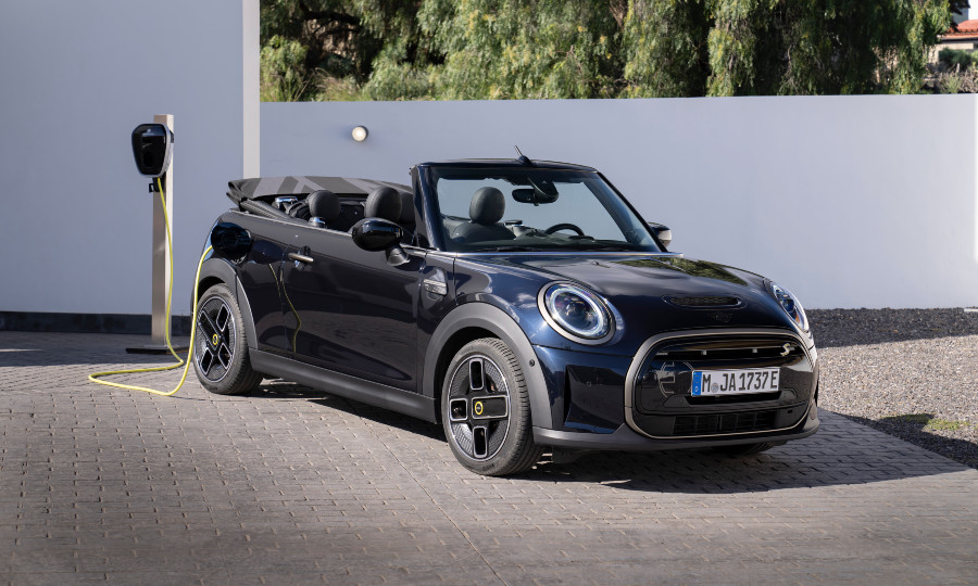 Electric mini convertible store