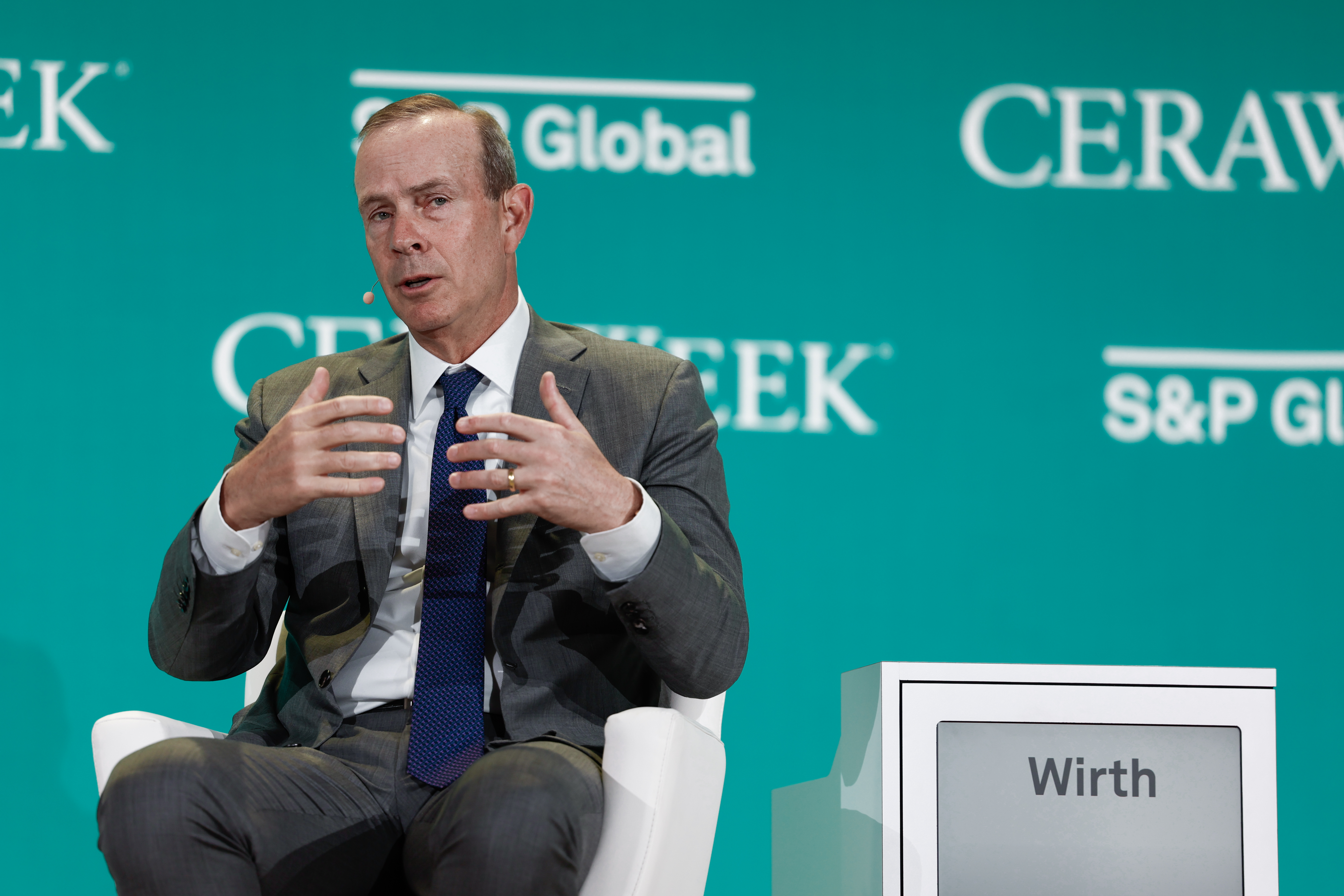 Chevron Plans $6.5 Billion US Shale Capex, Permian Growth in ‘24 - Hart ...