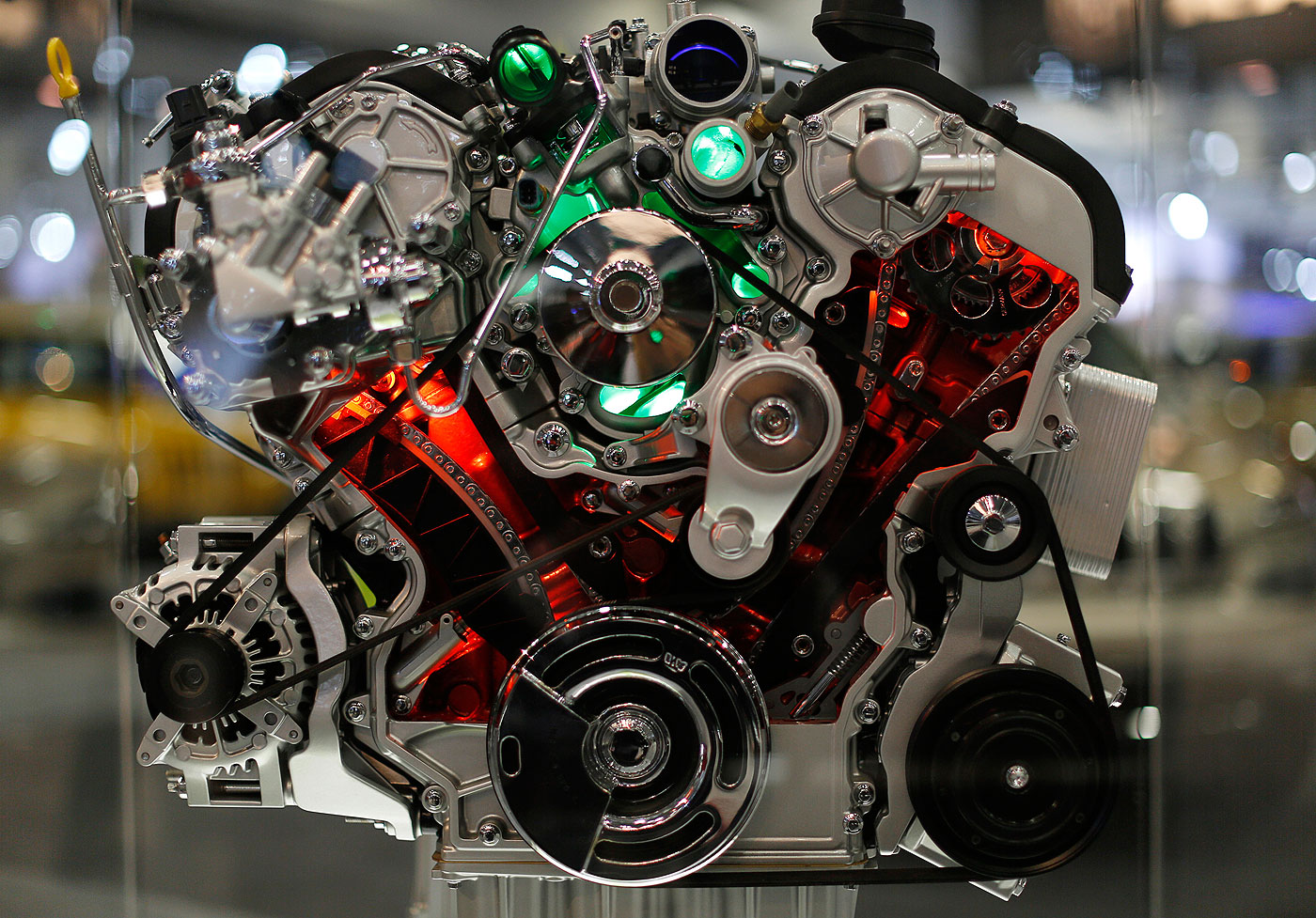 FCA, U.S. talks advance over emissions settlement - Automotive News