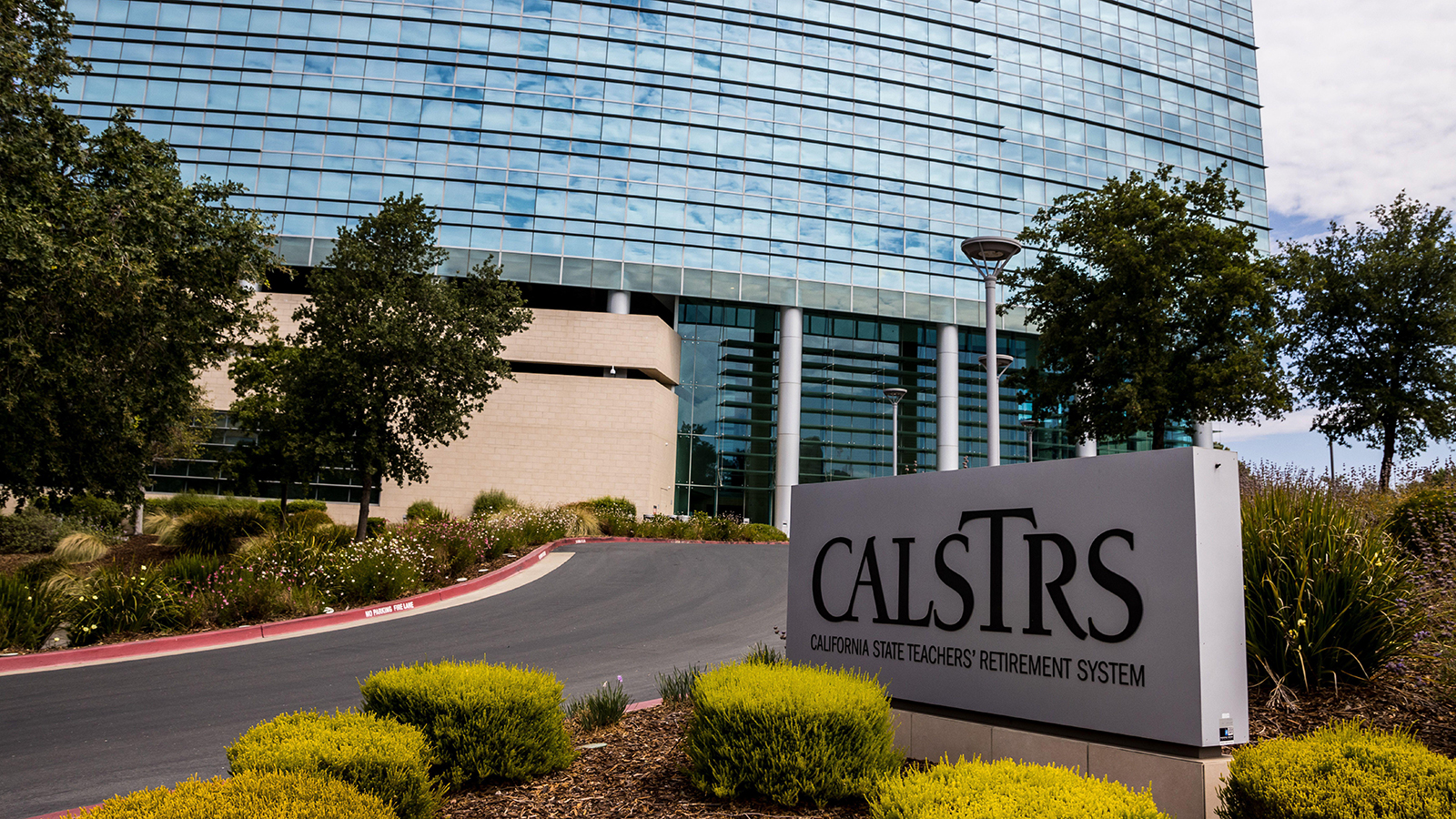 CalSTRS, Carlyle’s AlpInvest announce climate investing partnership ...