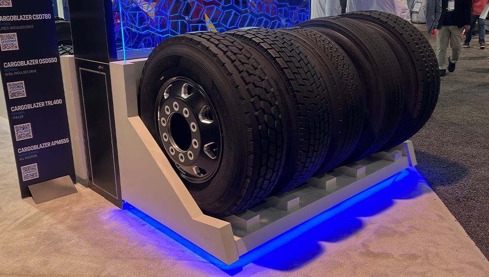 Sentury debuts Landsail commercial tire lineup - Rubber News