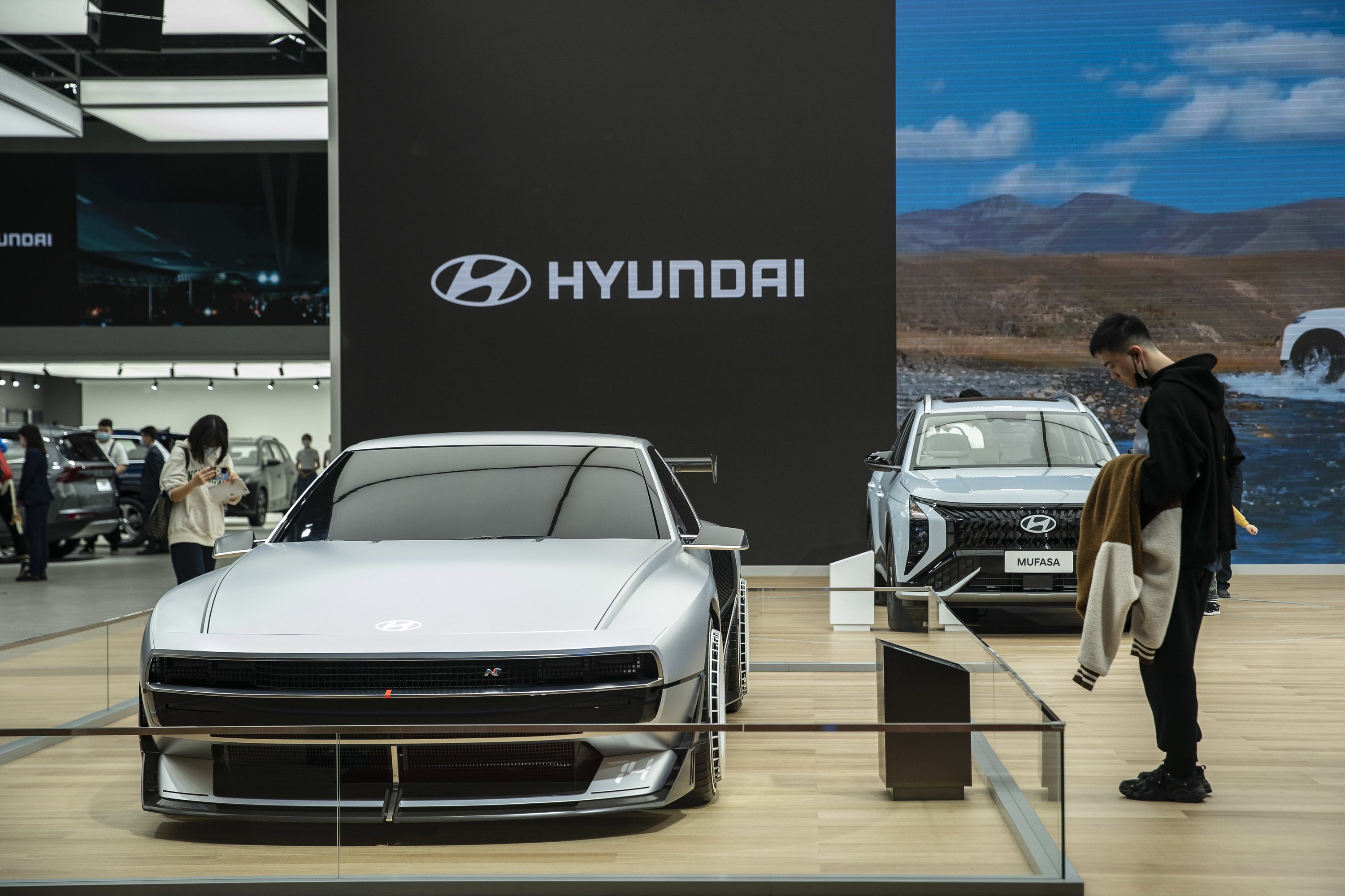 Hyundai to launch China-only EV model next year, report says ...