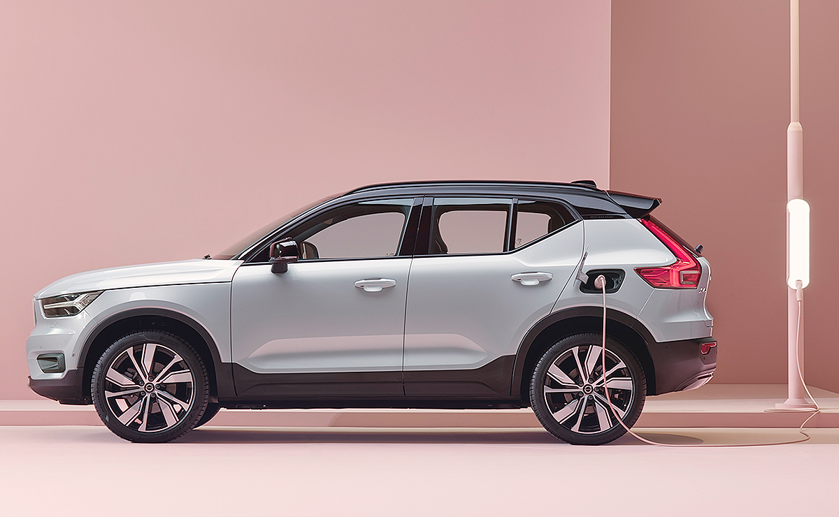 Volvo promises 'flawless launch' of first battery line despite recent ...