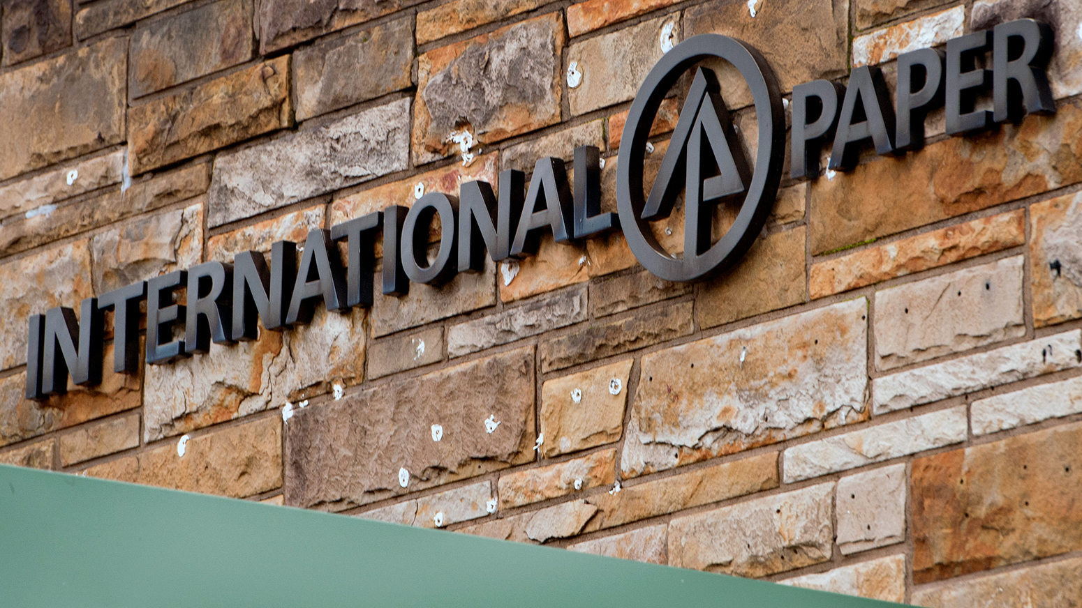 International Paper buys annuity for $1.6 billion in pension ...