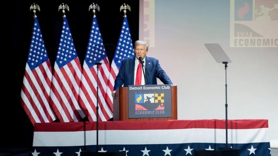 Trump likely to keep EV building incentives, ease emissions rules ...