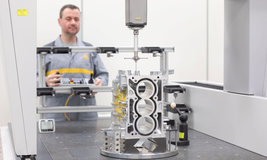 Renault's Horse combustion-engine unit starts operations - Automotive News