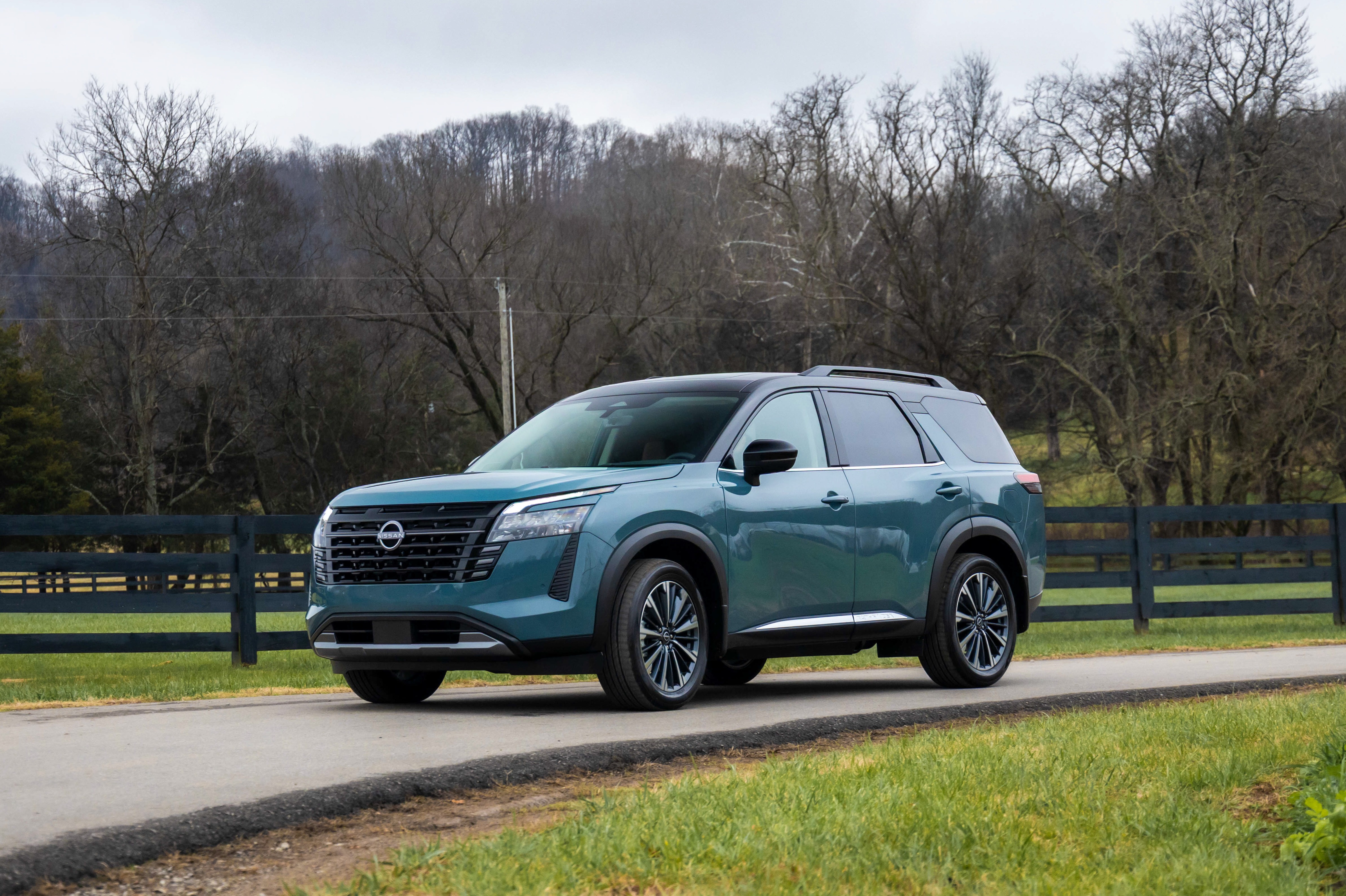 2026 Nissan Pathfinder reviews - Automotive News