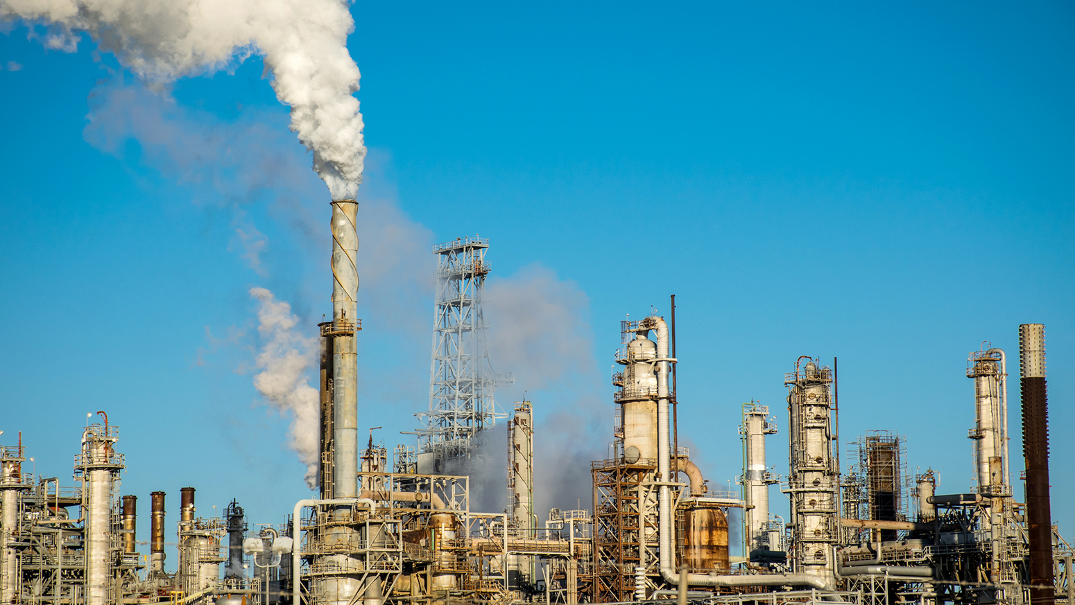 Denmark's PKA divests from 35 oil and gas companies - Pensions ...