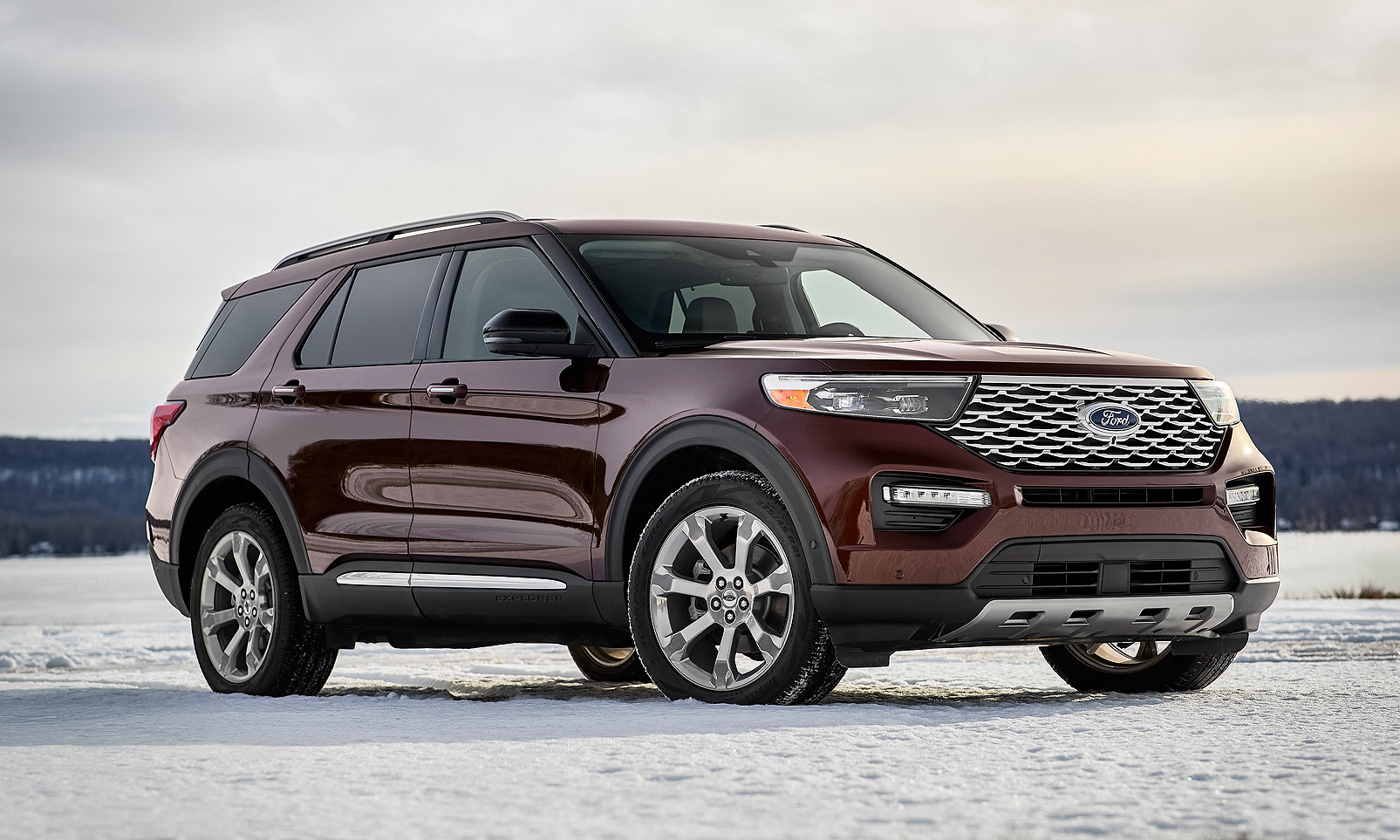 Ford Explorer gains space for passengers, plywood in major redesign ...