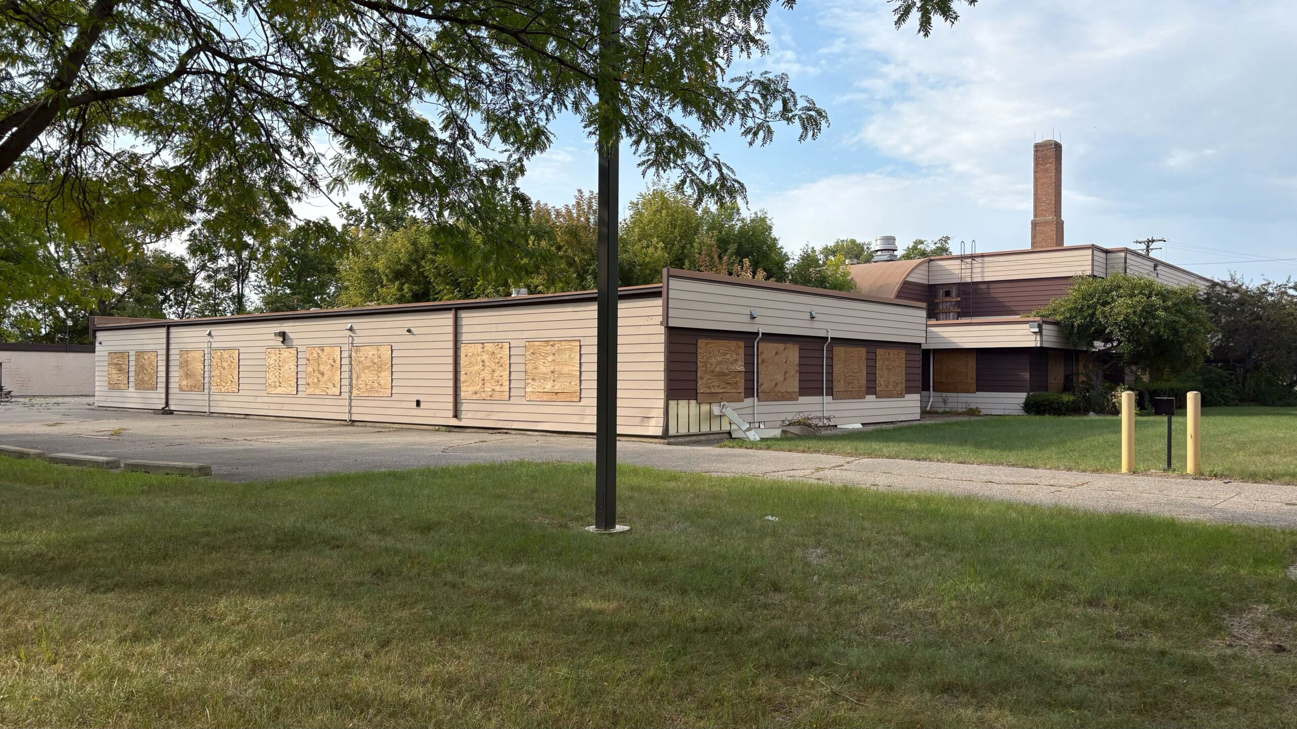 Grand Rapids may buy vacant riverside Marine Corps property - Crain's ...
