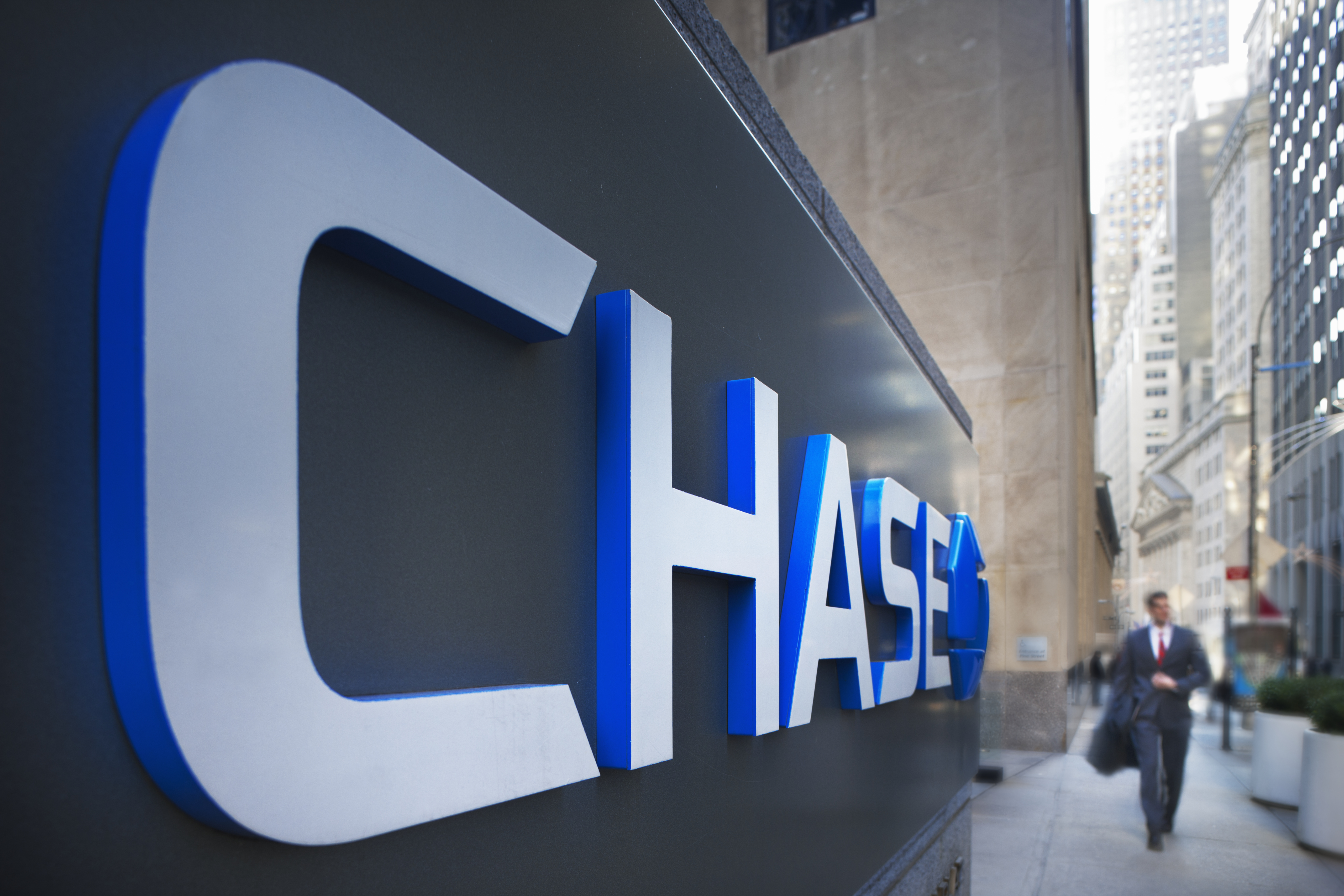 Chase ‘auto-book’ deals among recent car finance strategies