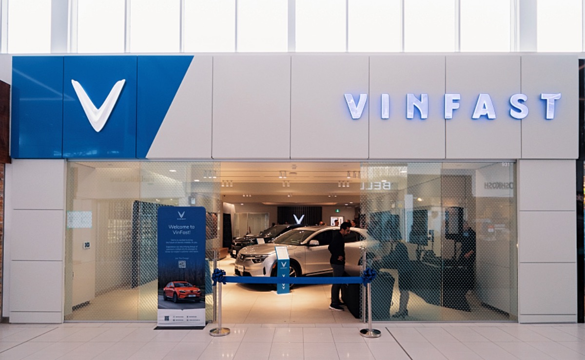 VinFast opens Vancouver store, says first deliveries start in June ...