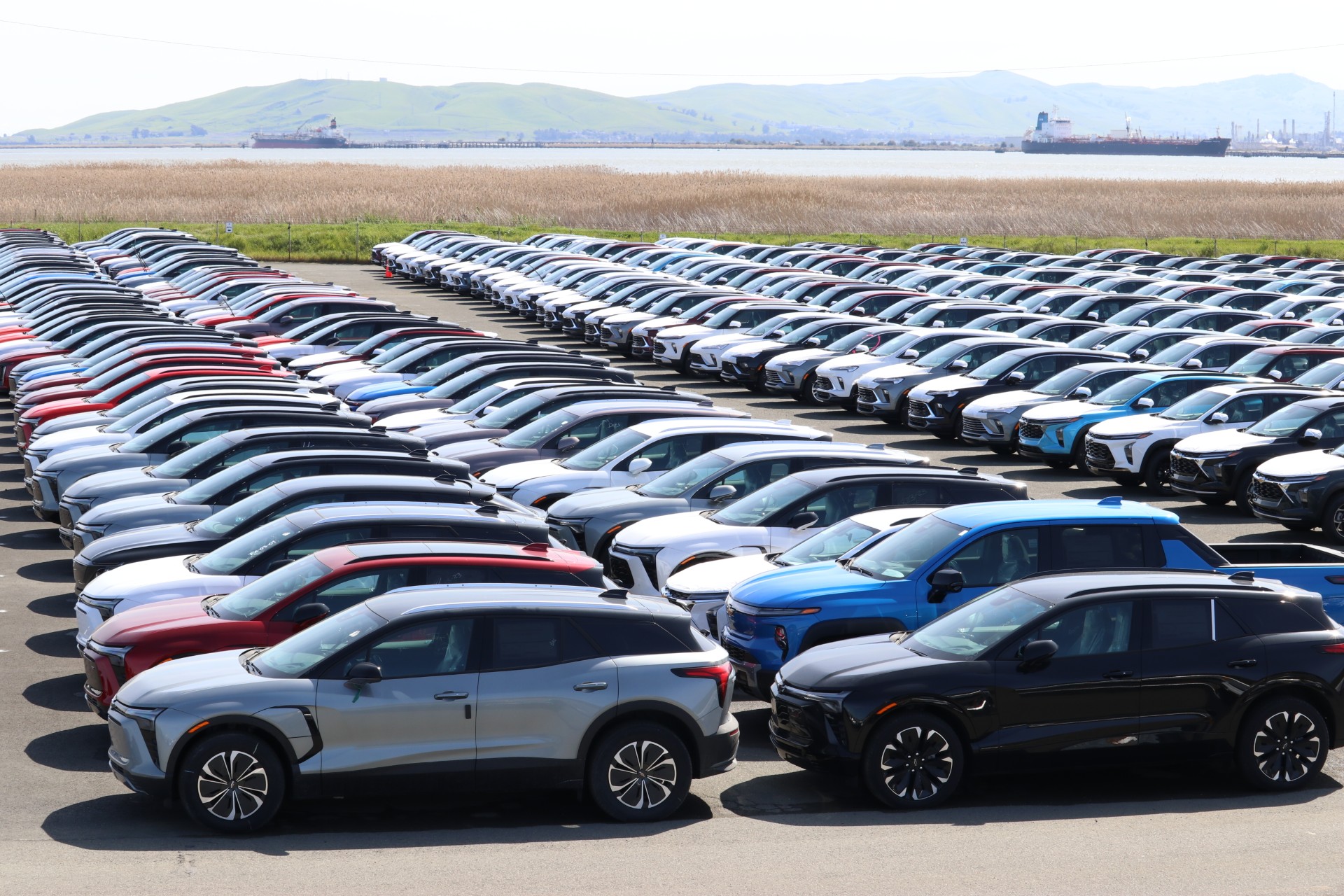 GM to test expansions of centralized inventory holding lots ...