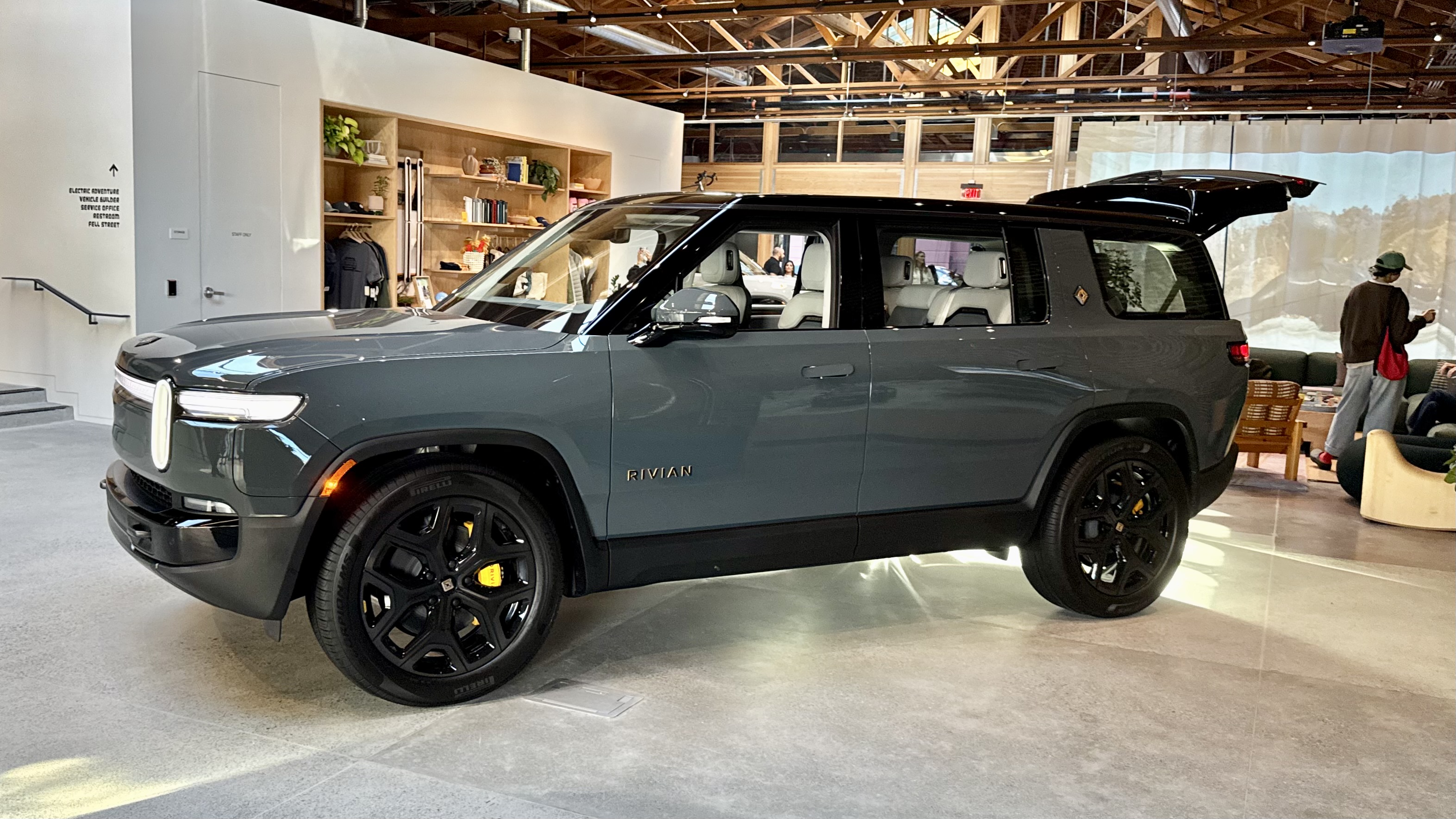 Rivian Q4 earnings preview: Positive gross profit signaled - Automotive ...