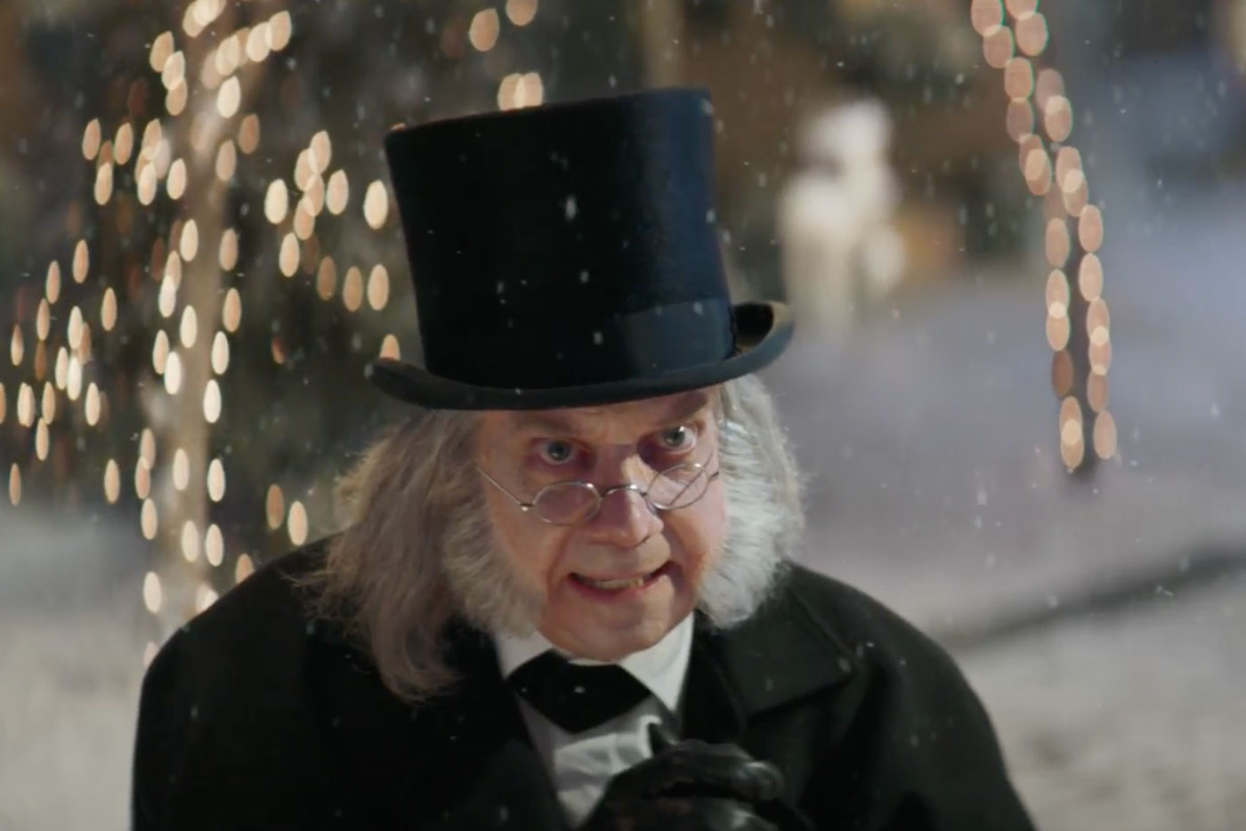 Actor In Verizon 5G Commercial 60 Photos - Moonagedaydream.film