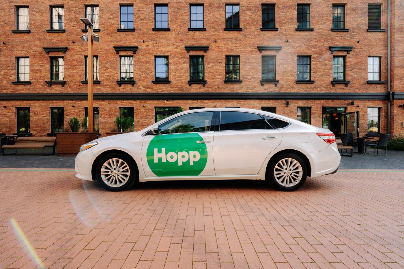 Hopp ride-hailing service available in Canada - Automotive News