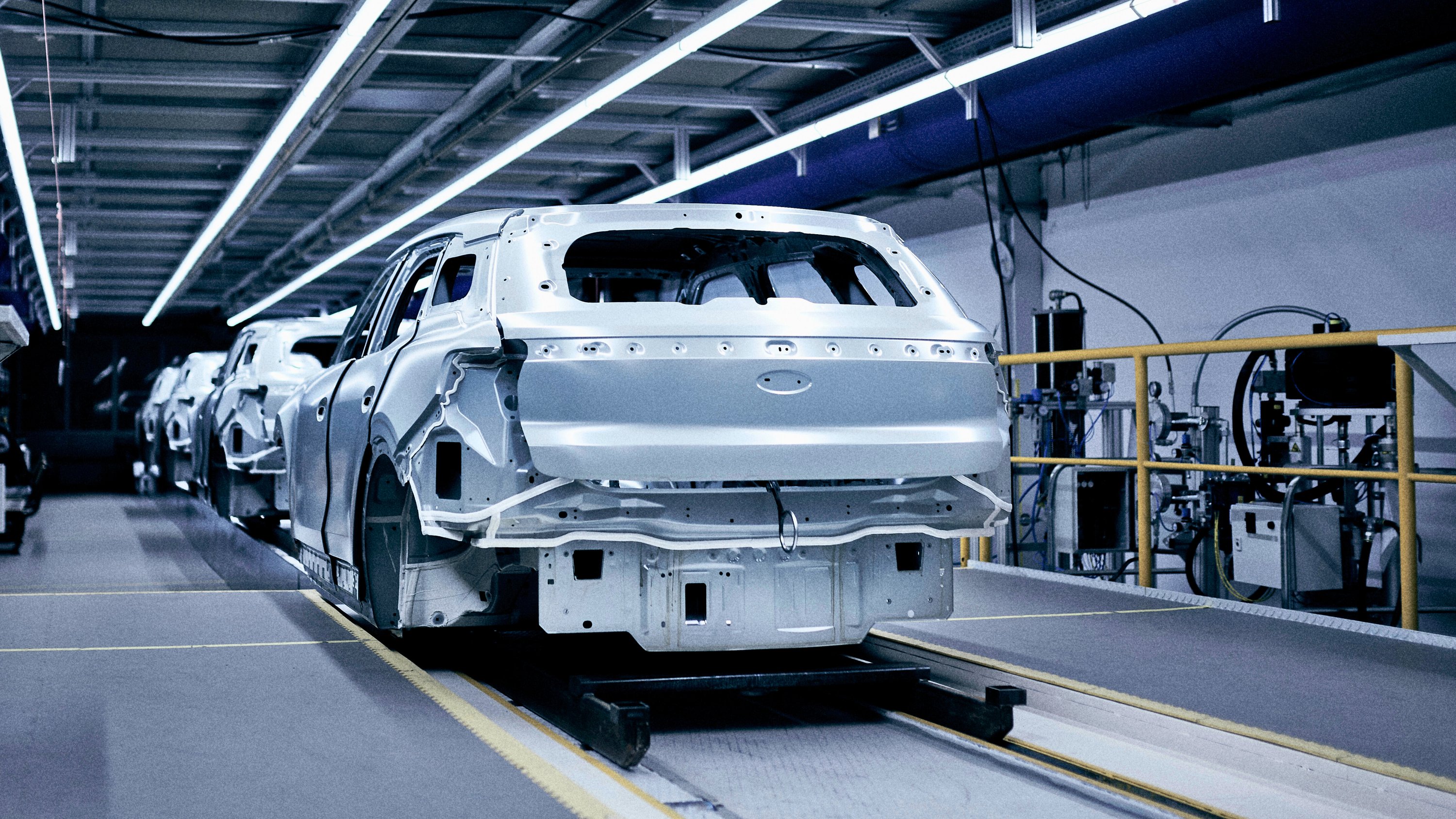 Ford revives Europe business with cash for German operations ...
