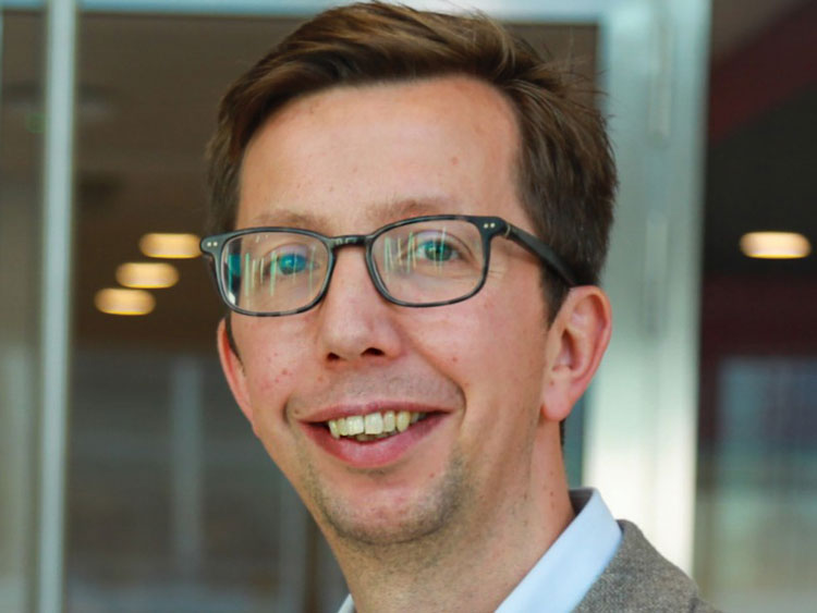 EY appoints head of U.K. pensions consulting - Pensions & Investments