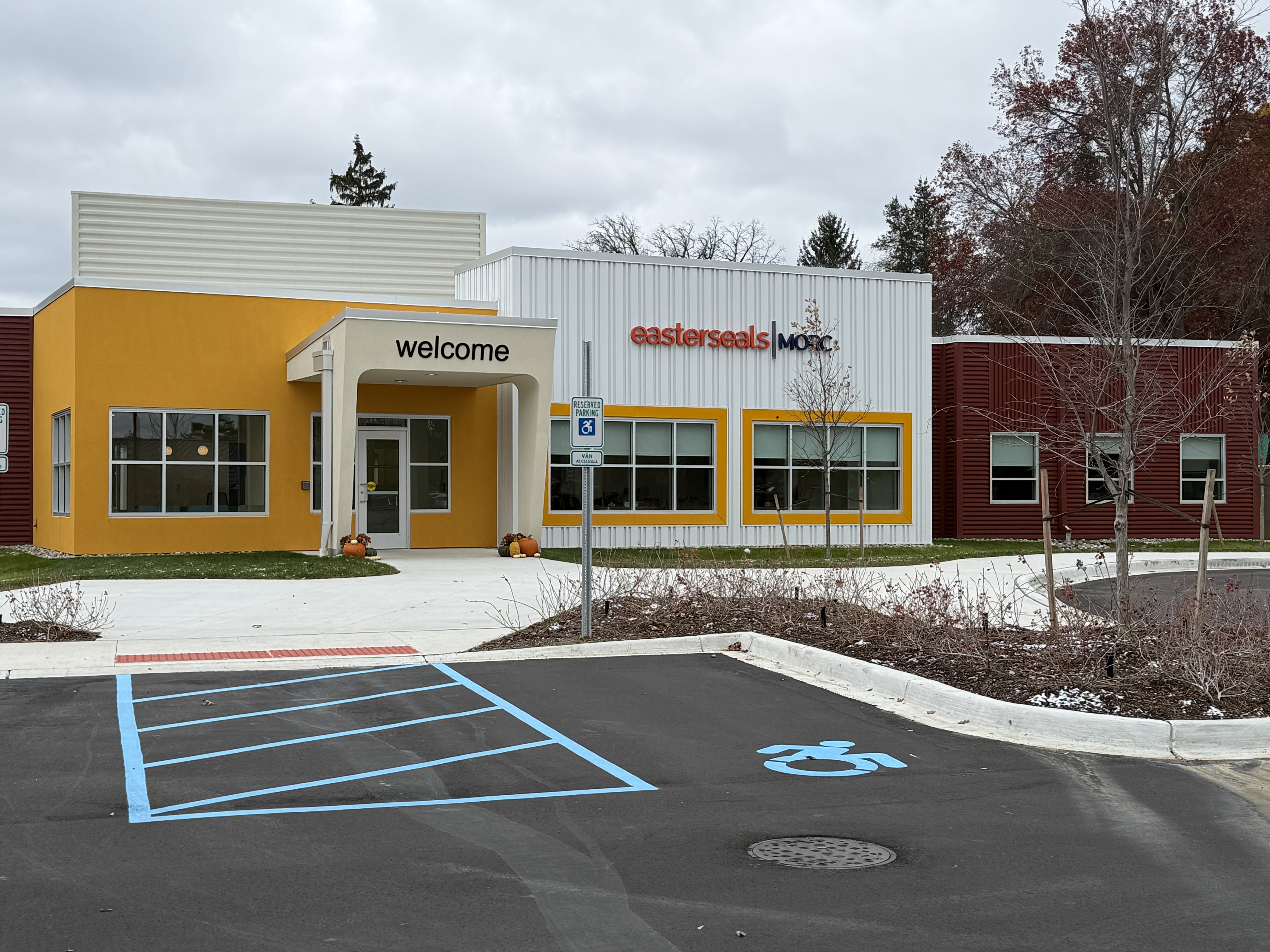 Easterseals MORC opens one-stop center for autism services - Crain's ...