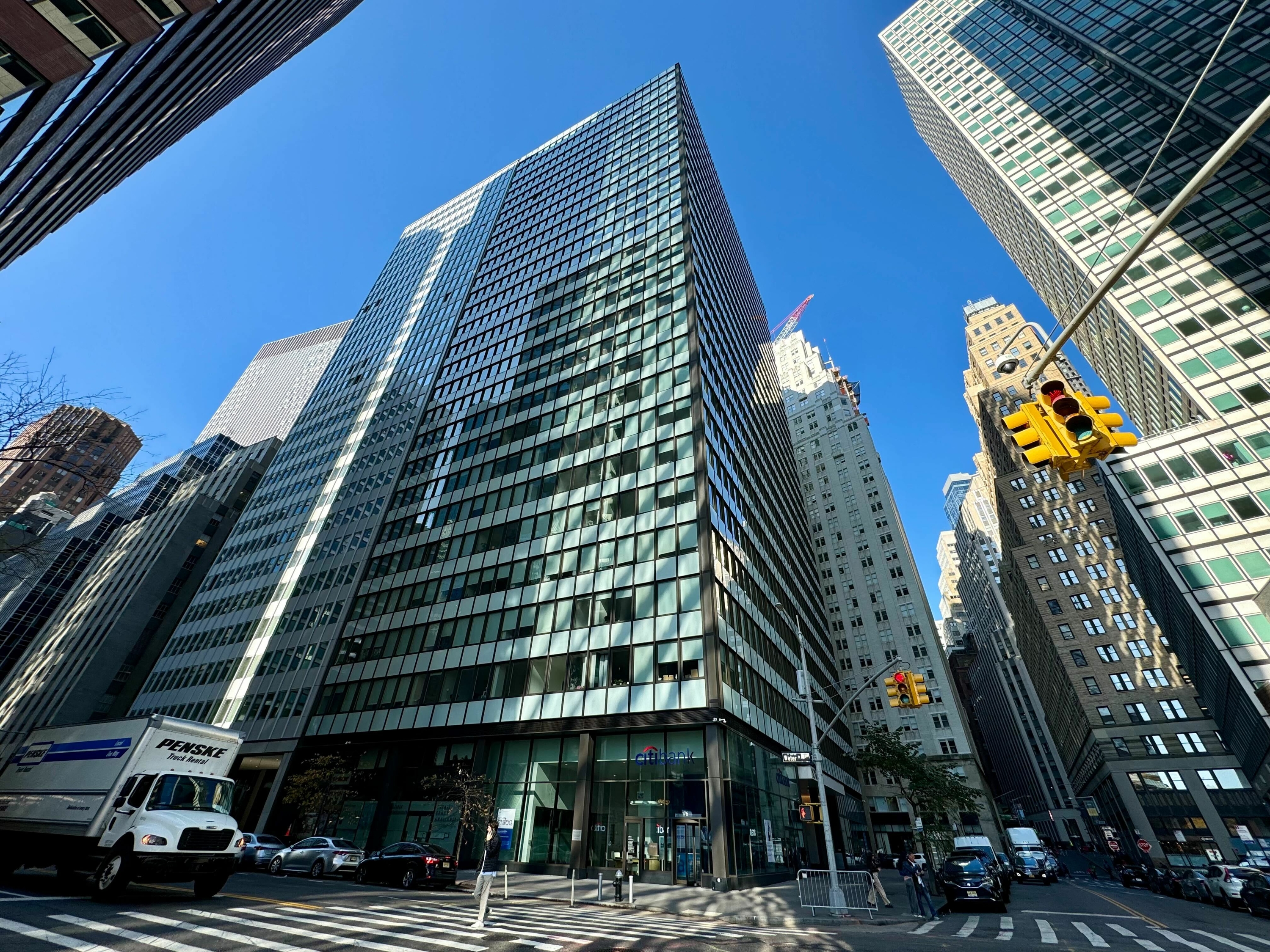 Converted FiDi tower 180 Water St. at risk of default - Crain's New ...