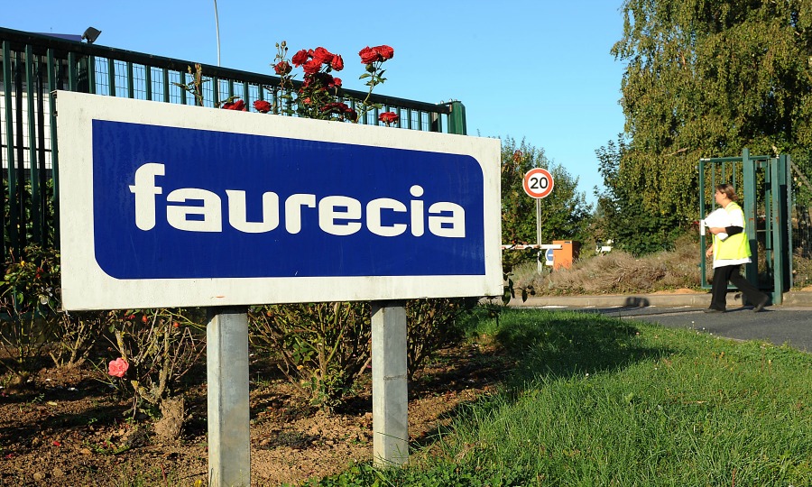 Faurecia, ZF partner to develop 'cockpit of the future' for self ...