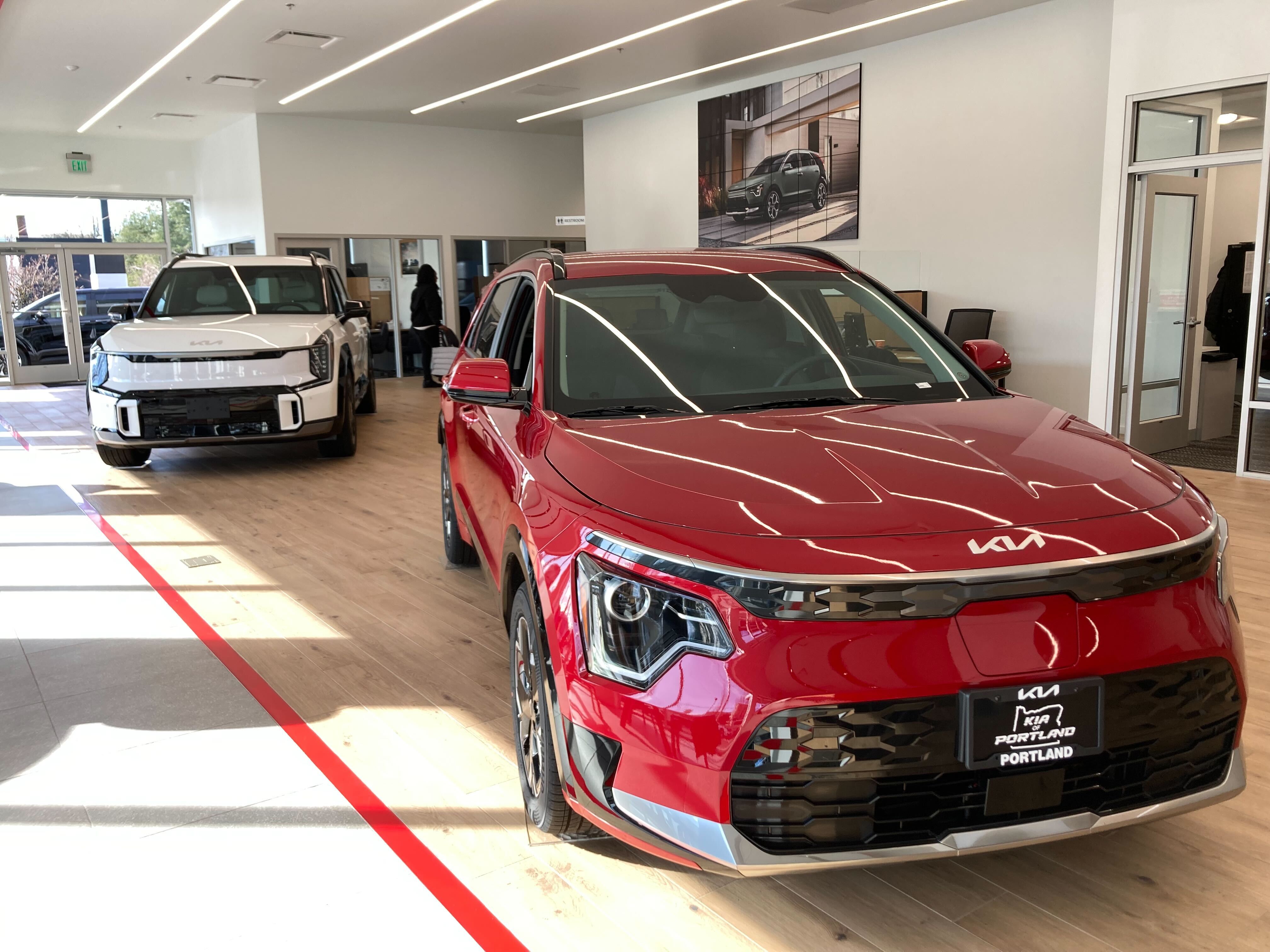 Record Q3 sales put Kia on pace for best-ever annual result ...