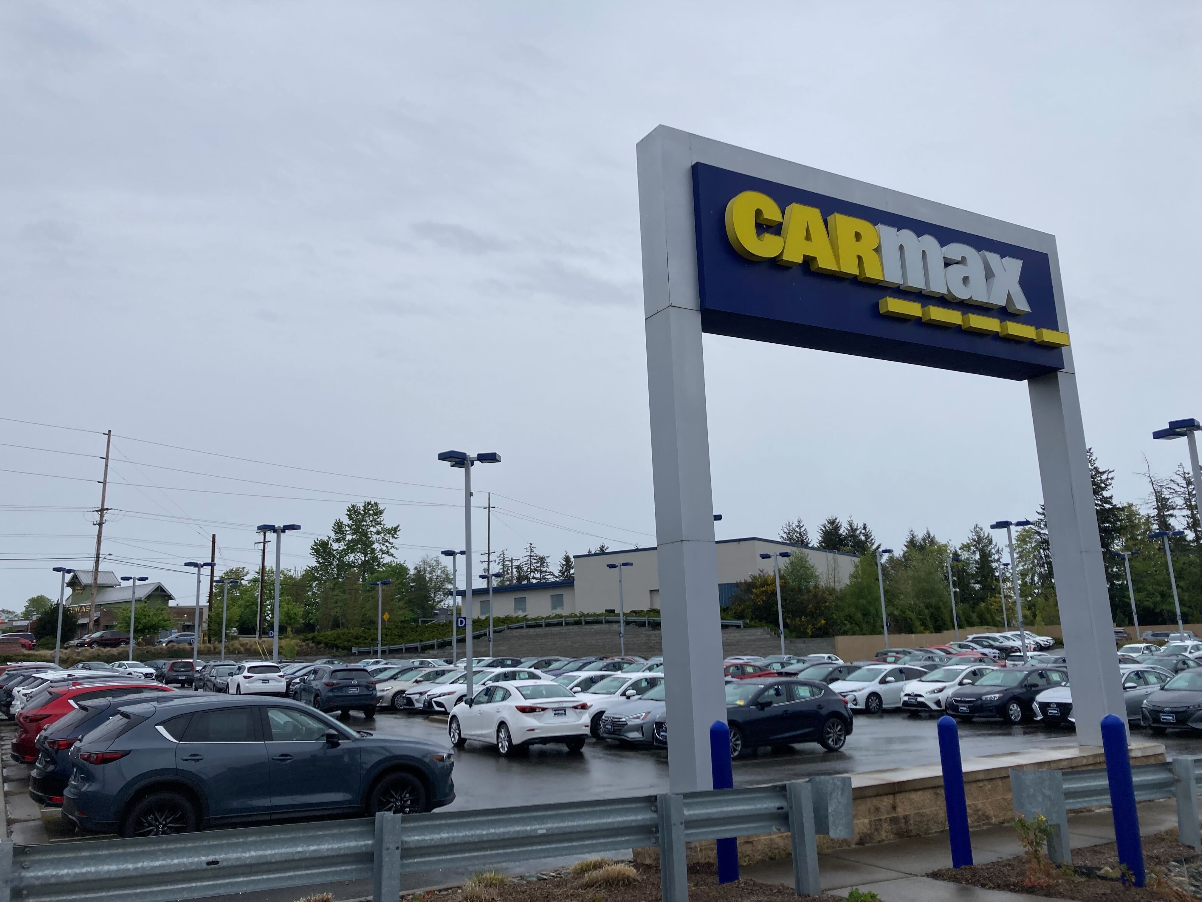 CarMax registers late-year used-car sales bump on better demand