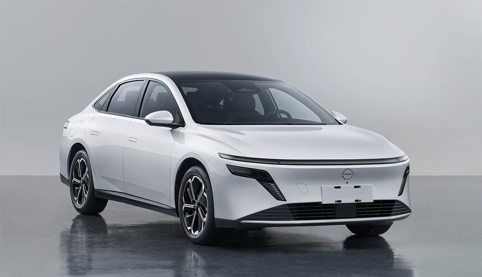 Nissan to roll out first plug-in hybrid for China in Q4 - Automotive News