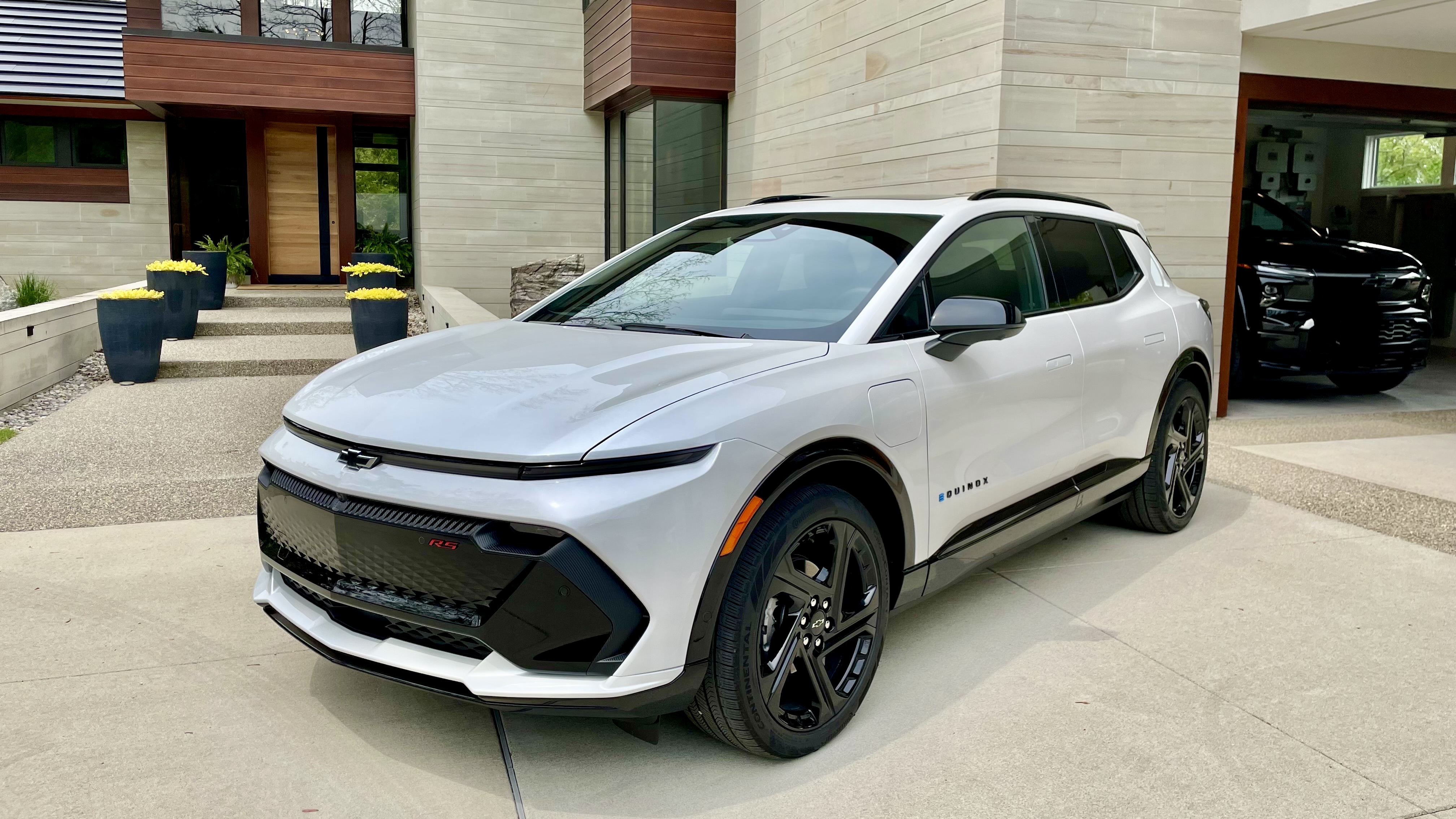 EV registrations up in July as credit nears end; Tesla falls ...